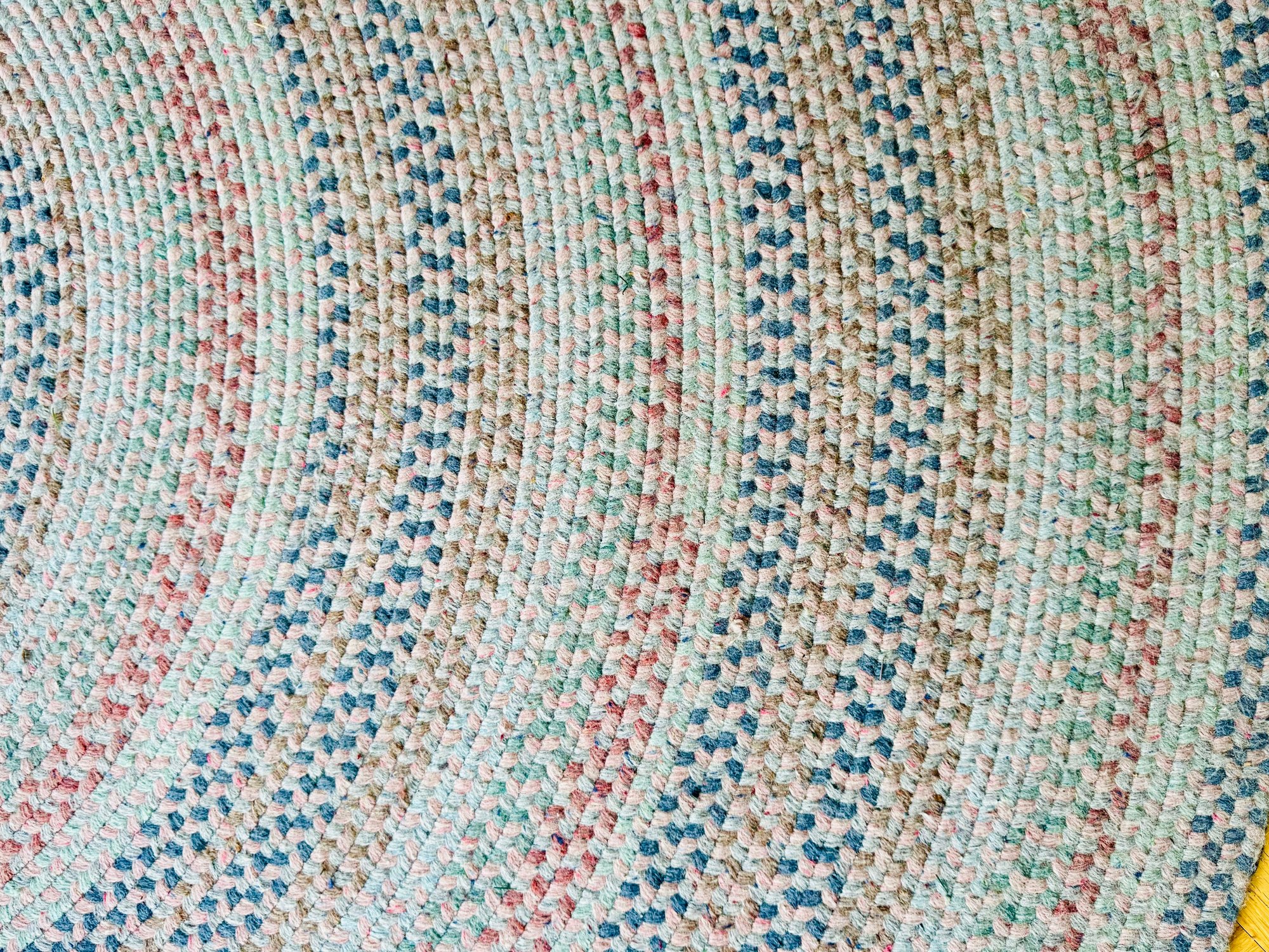 Round Braided Area Rug 1 Of 2 #249316 | Auctionninja.com