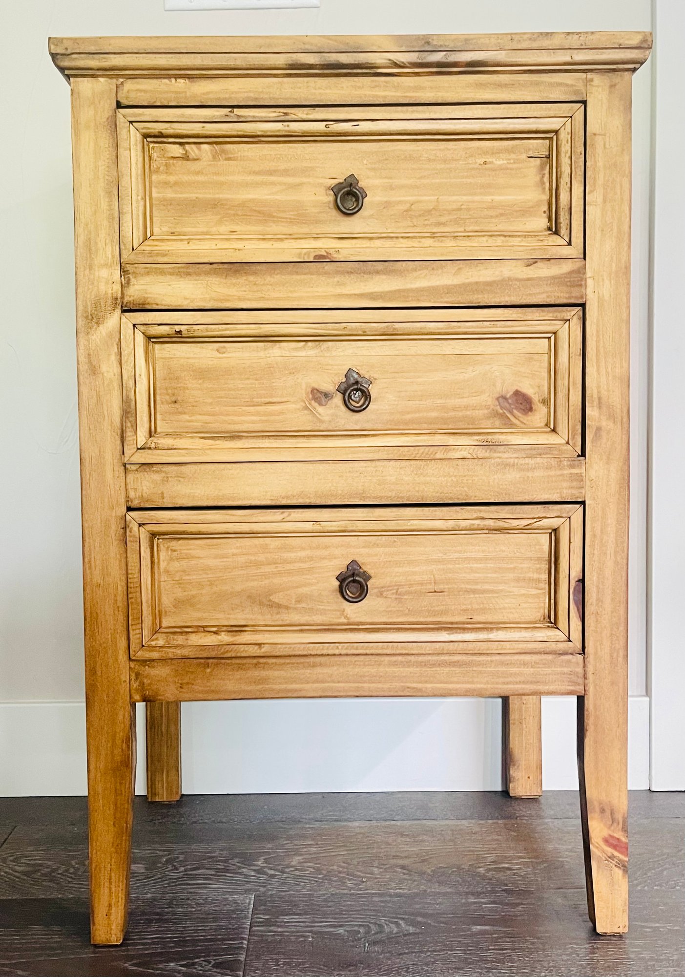 3 Drawer Small Table #139915 | Auctionninja.com