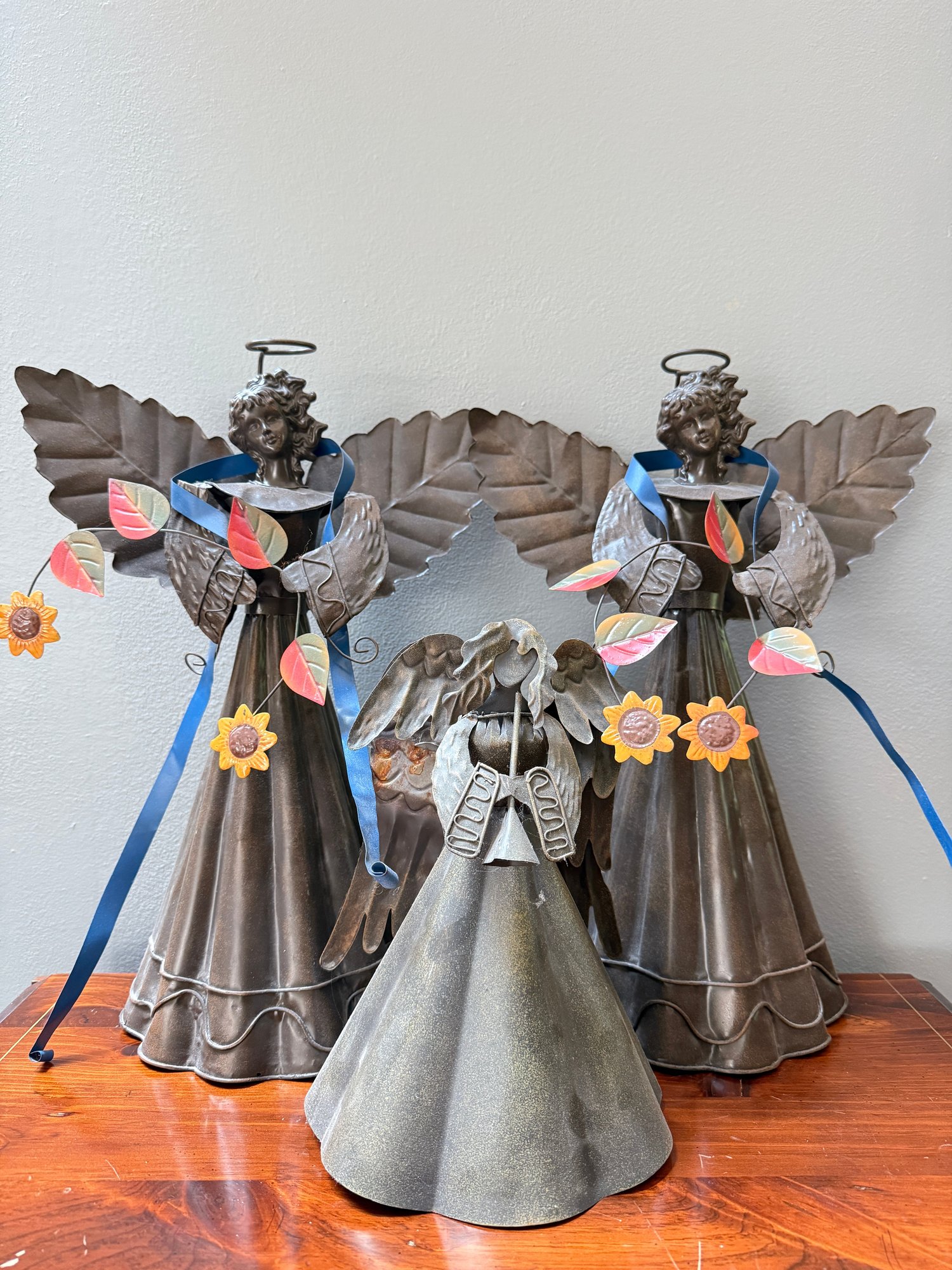 Trio Of Metal Angels #248529 | Auctionninja.com
