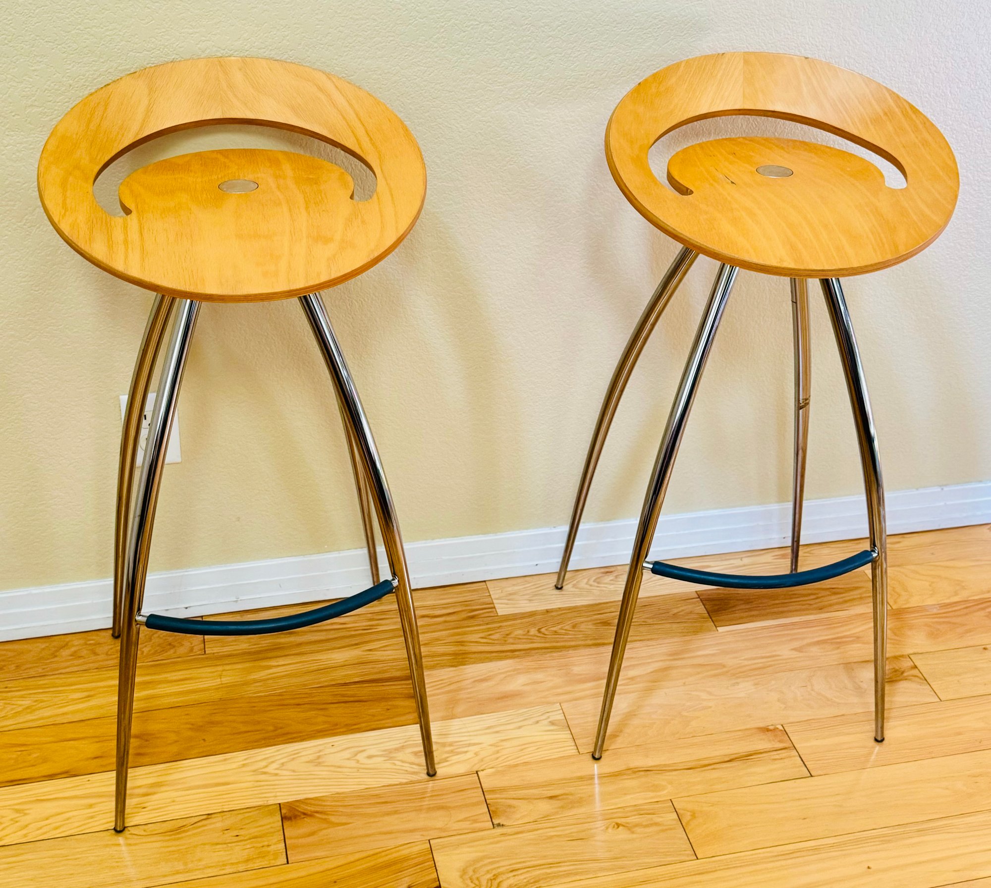 1990s Vintage Magis Lyra Italy Bar Counter Stools #205143 ...