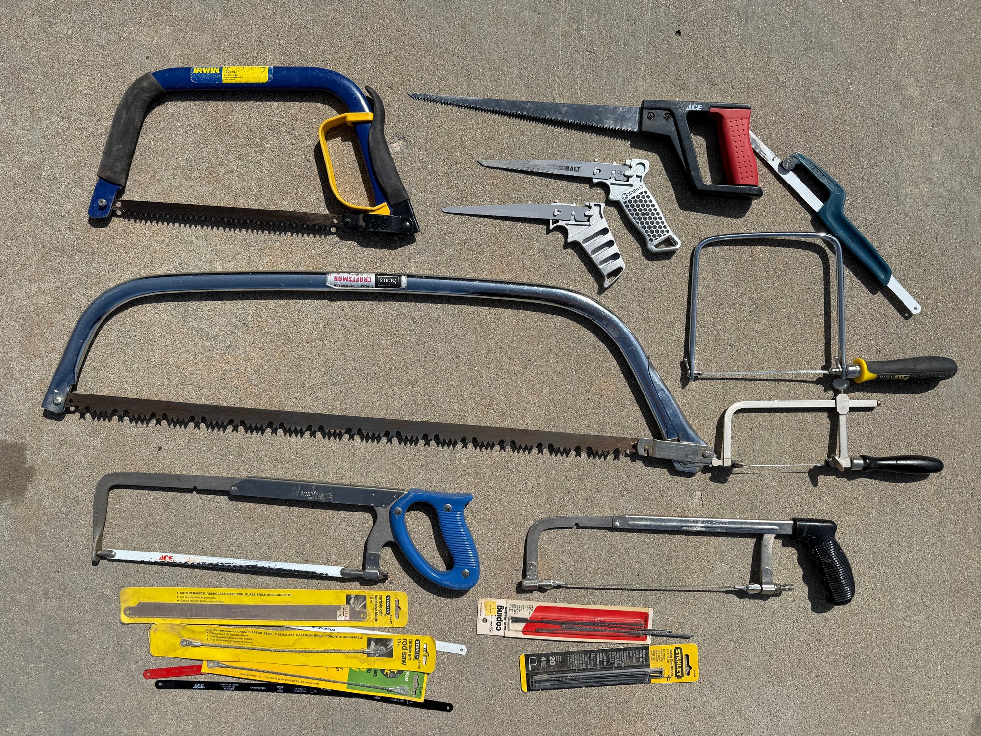An Assortment Of Hand Saws With A Variety Of Blades #231197 ...
