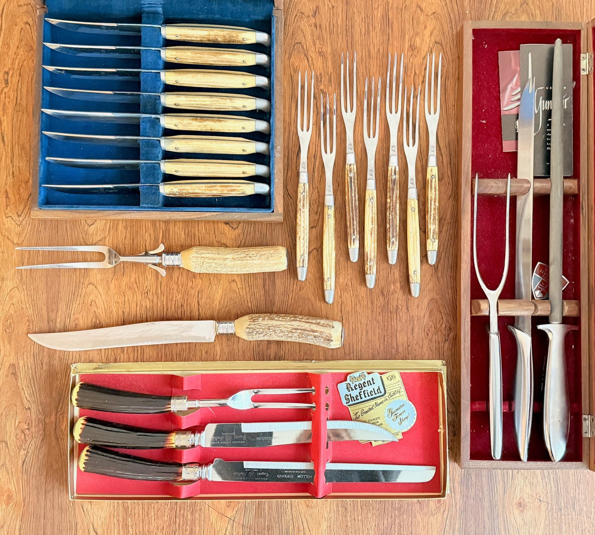 Assortment Of Meat Carving Utensils #255829 | Auctionninja.com