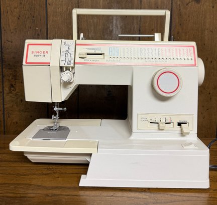 Singer Merritt 4552 Sewing Machine With 22 Stitch Patterns #243412 ...