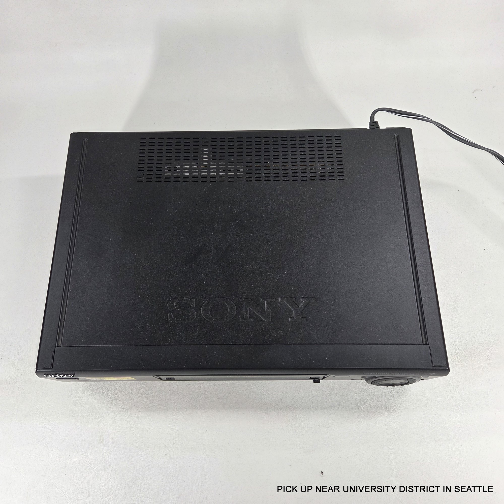 Sony SLV -795 HF VCR (SEATTLE PICK-UP ONLY) #45802 | Auctionninja.com