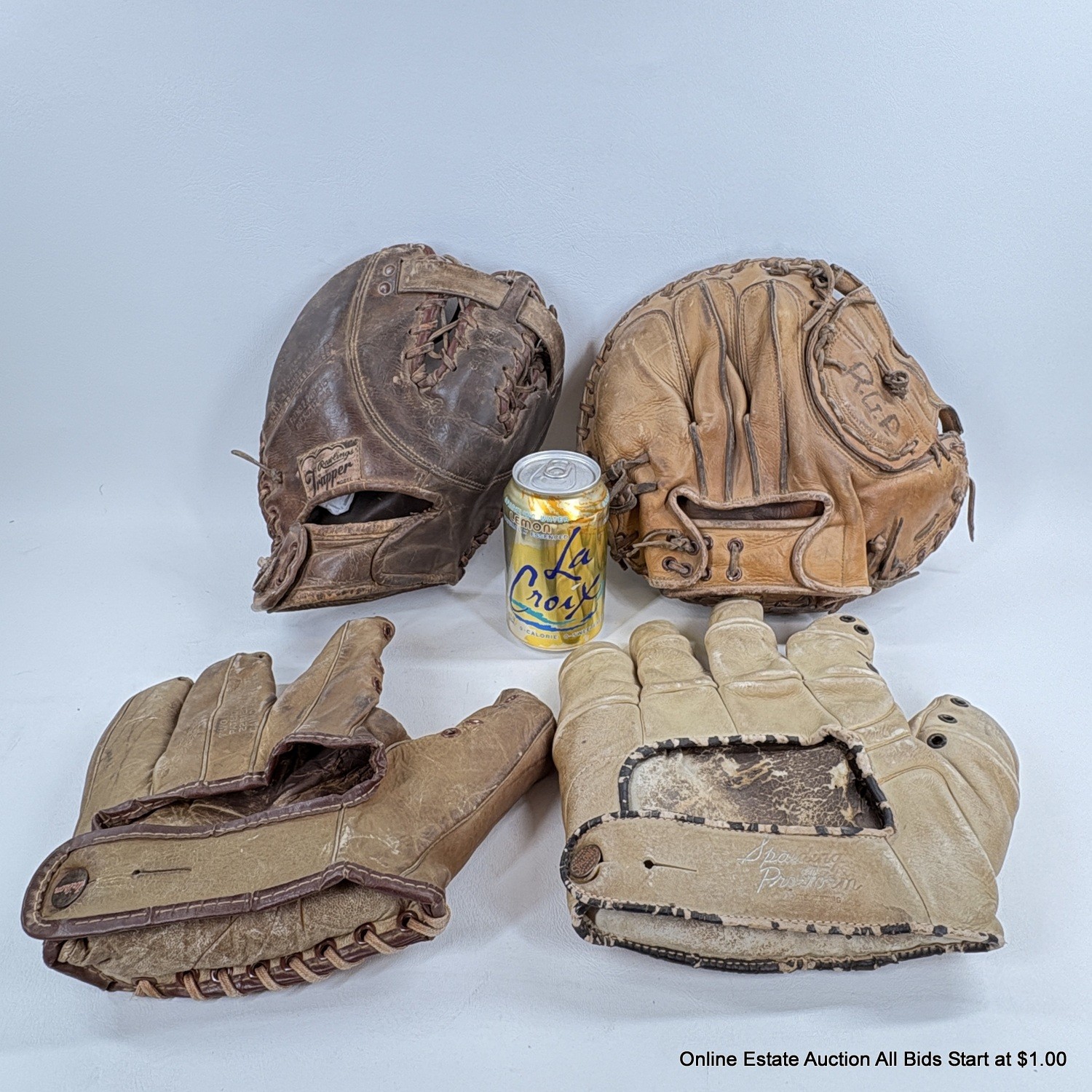 4 Vintage Baseball Gloves And Catcher's Mitts #48013 | Auctionninja.com