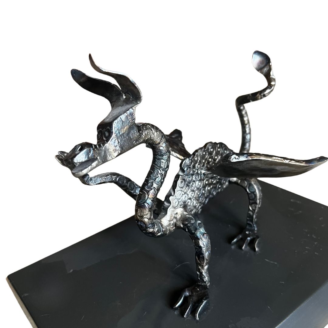 Heavy Metal Dragon - Medieval - On Steel Base #1086 | Auctionninja.com