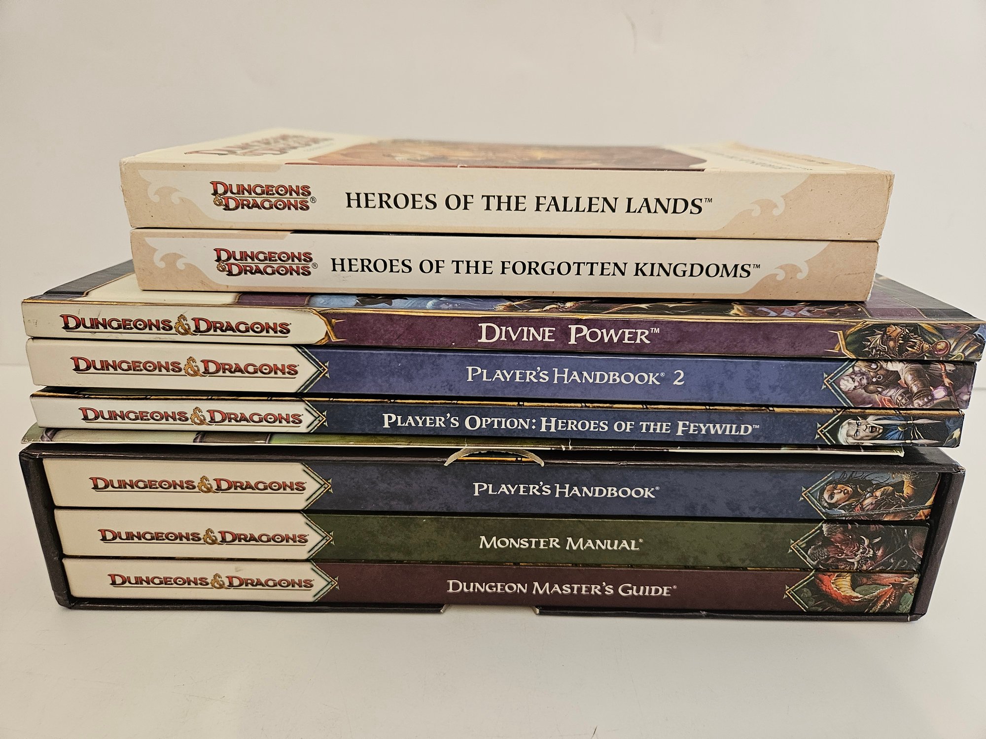Dungeons And Dragons Role Playing Game Books Lot #19117 | Auctionninja.com