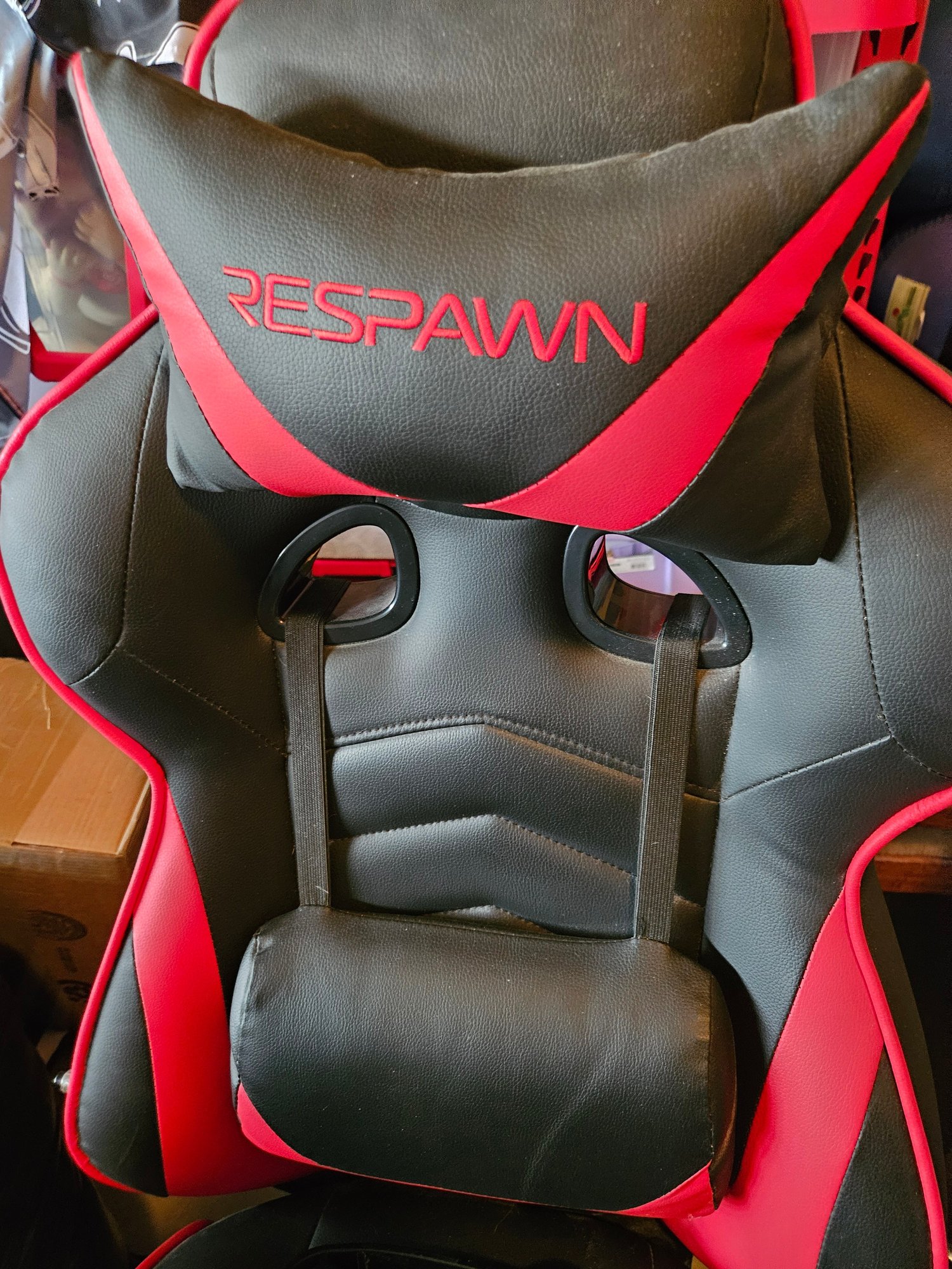Respawn Gaming Chair Black And Red #24256 | Auctionninja.com