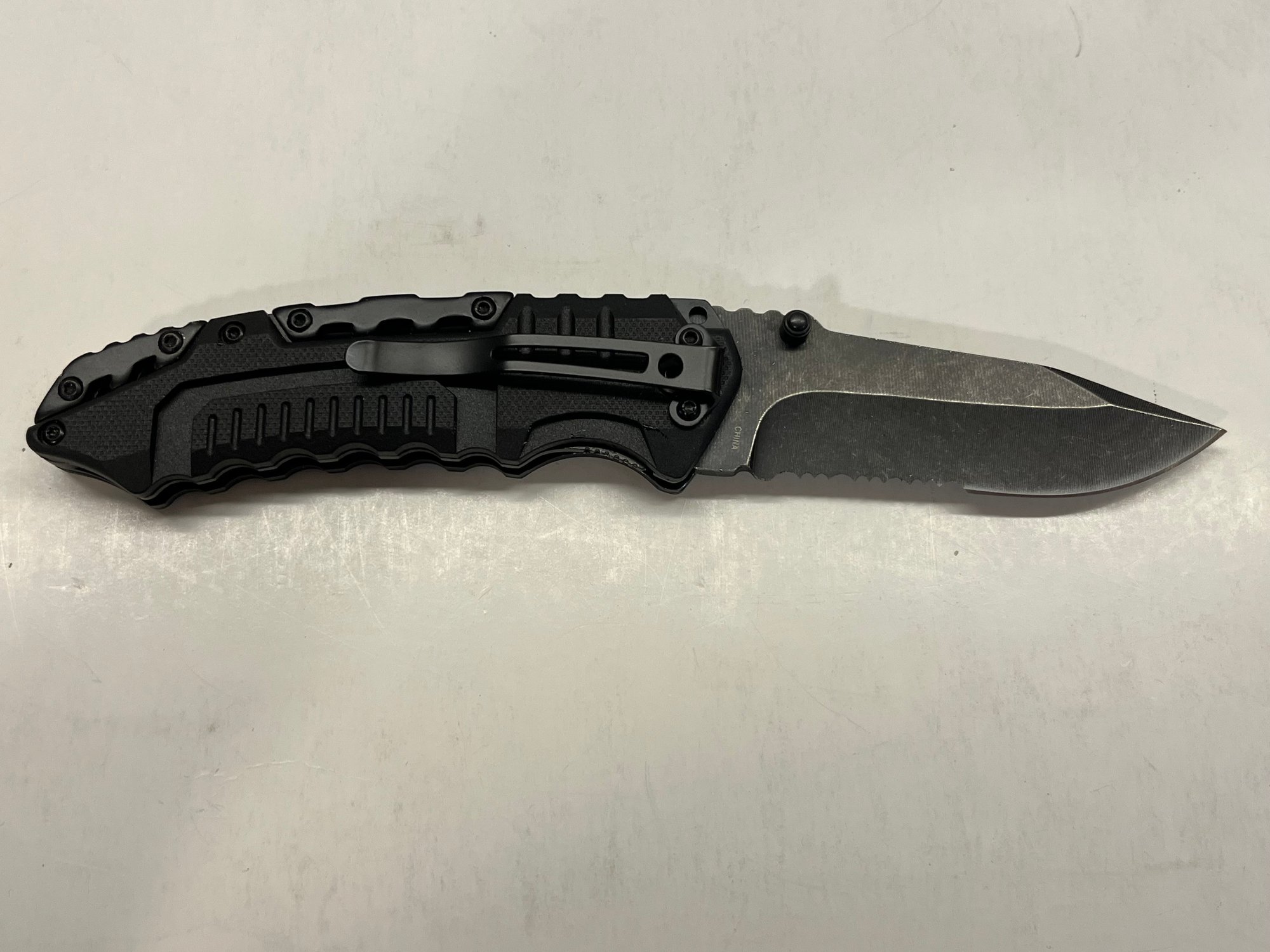 Humvee Watch Knife And Flashlight Kit #25712 | Auctionninja.com