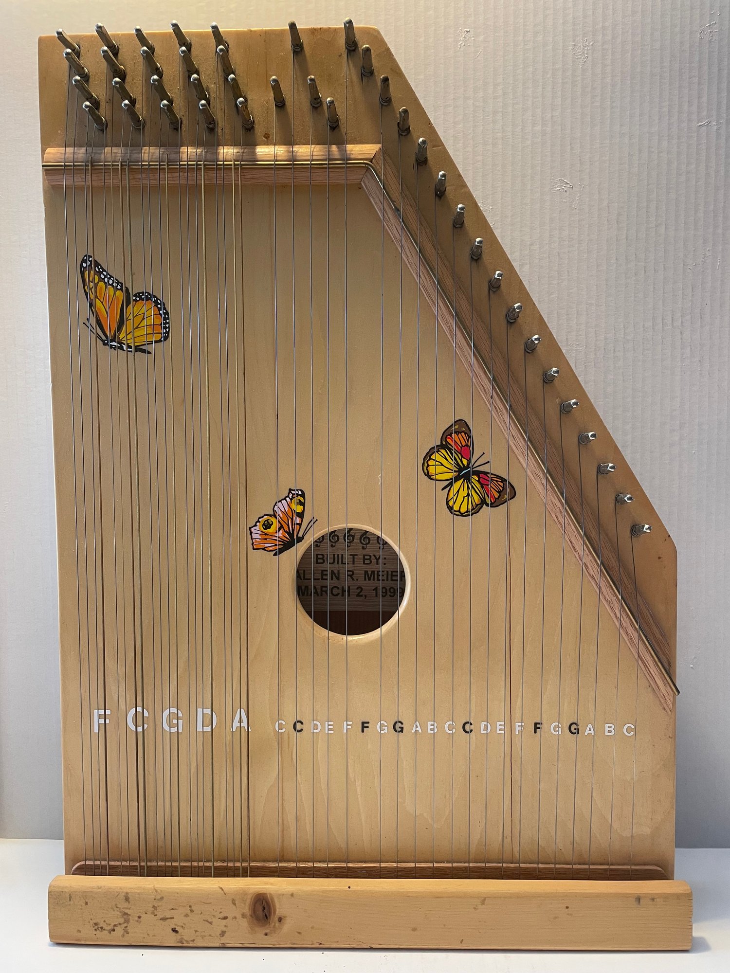 Allen R. Meier Lap Harp, 1999, With 3 Butterfly Decal #20392 ...