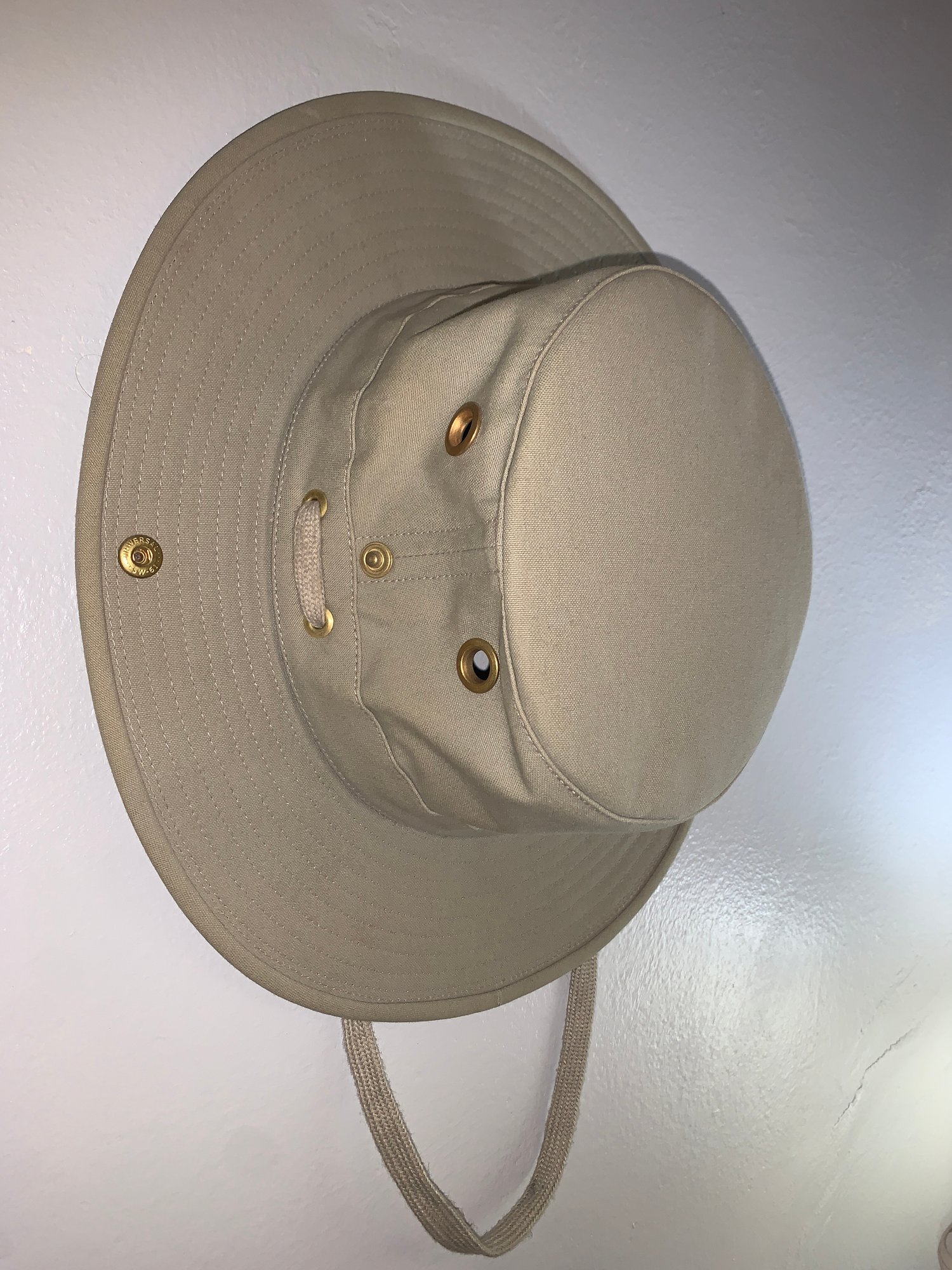 Tilley Endurables T3 Traditional Canvas Hat #16198 | Auctionninja.com