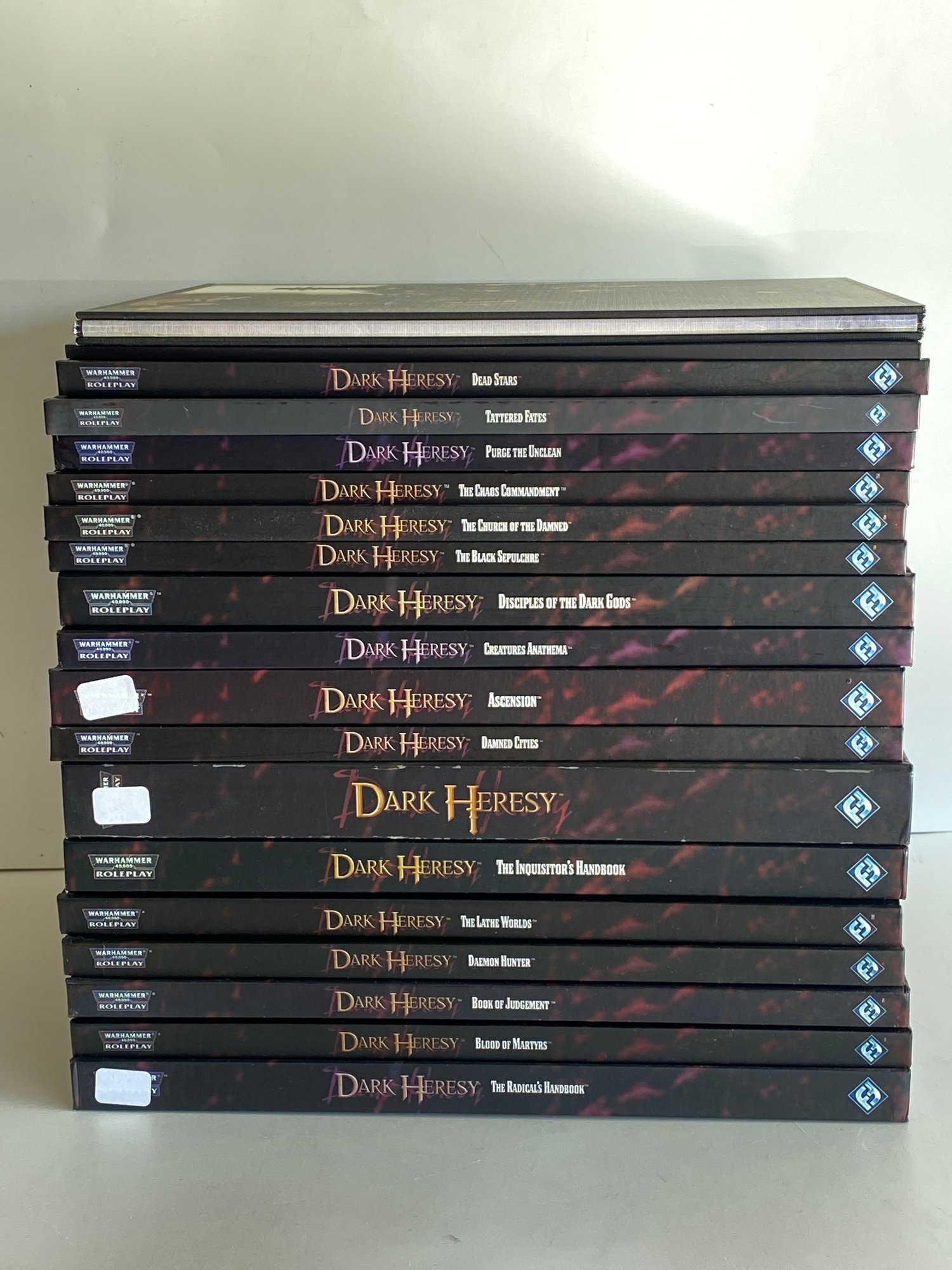 18 Dark Heresy Role Play Books And Game Master Screen #18647 ...