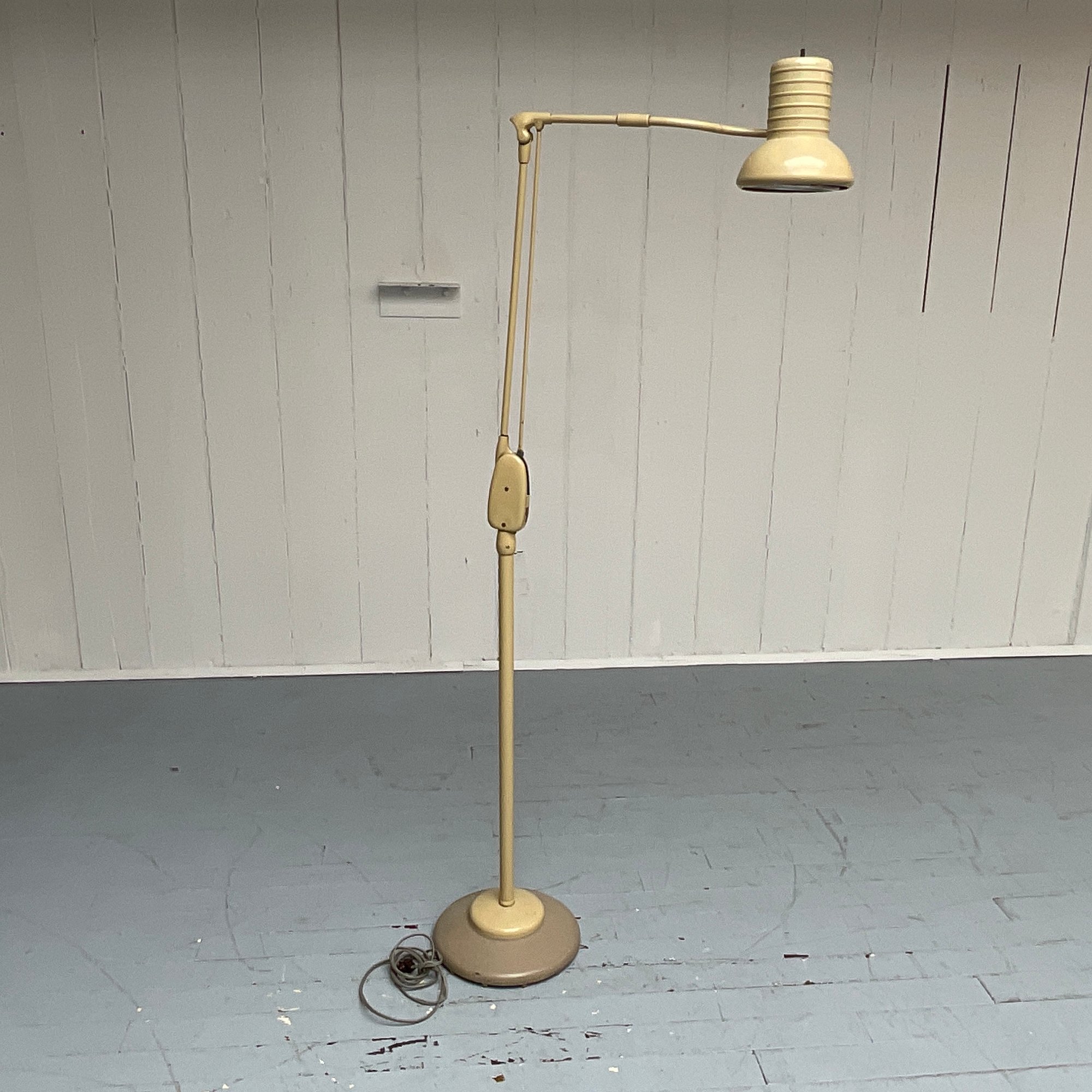 #116FVintage Dazor Floating Articulating Floor Lamp Industrial Task ...