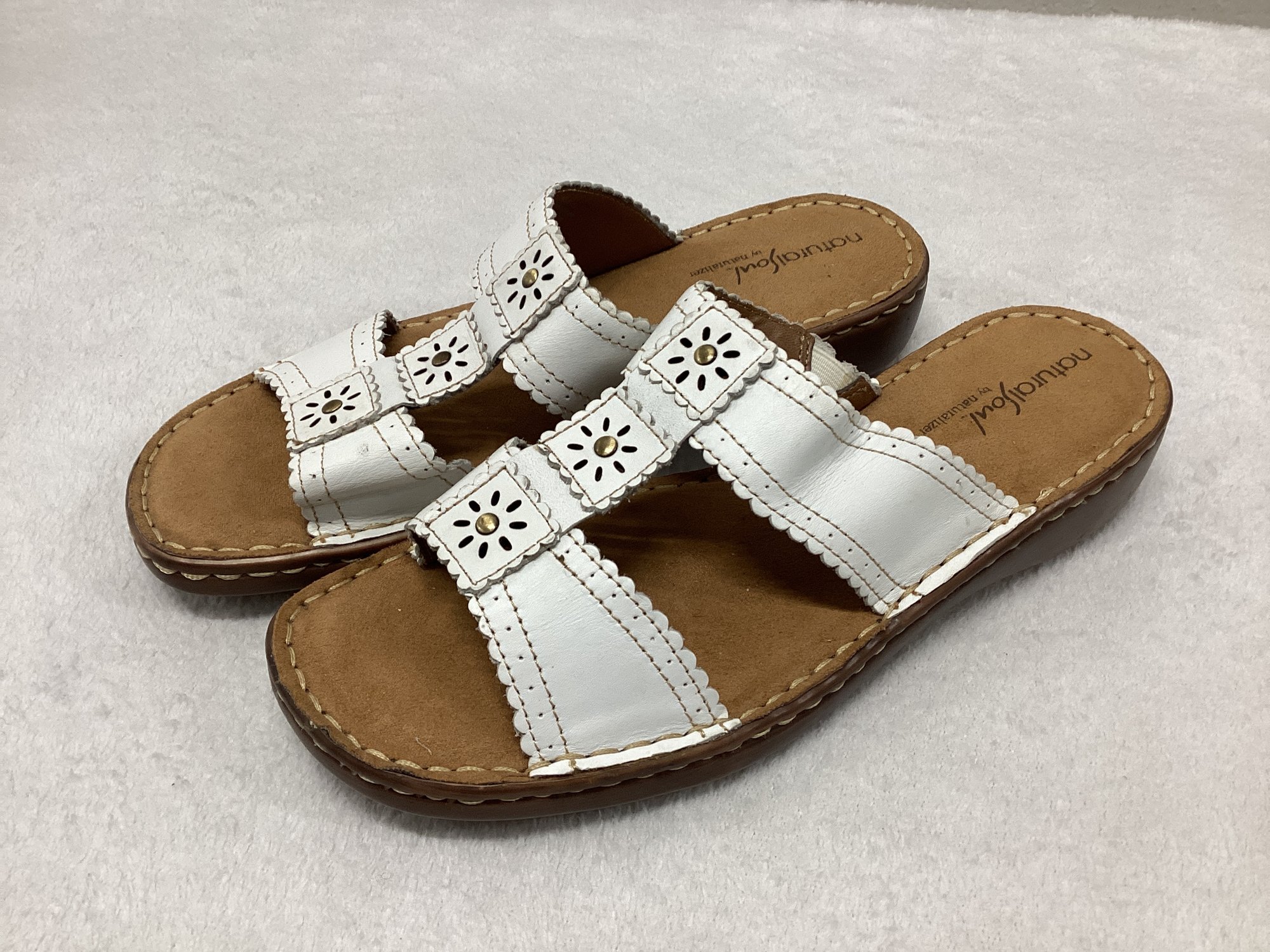 Naturalizer Natural Soul Sandals #8844 | Auctionninja.com