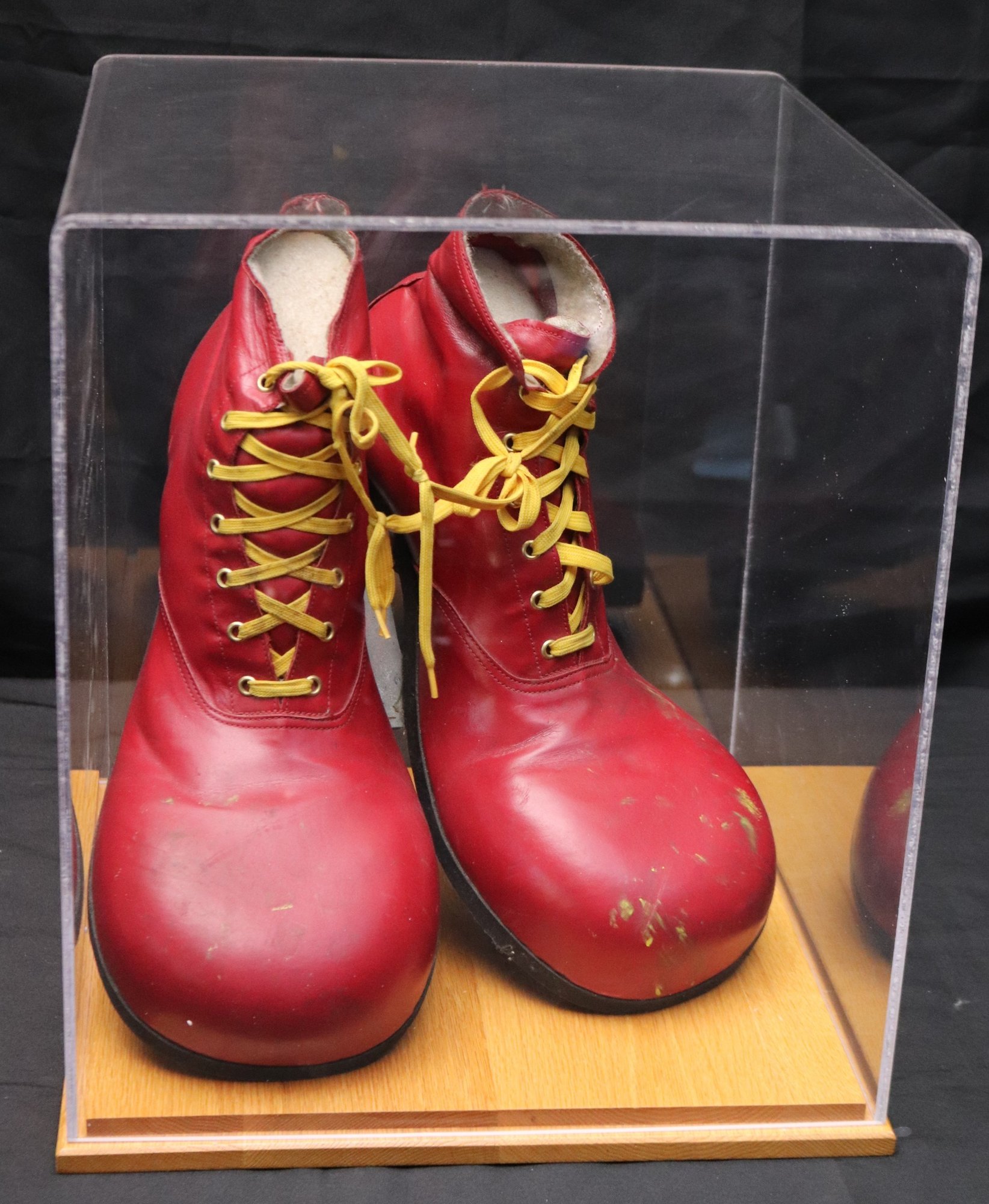 Ronald McDonald Full Size Big Red Shoes In Display Case #54550 ...