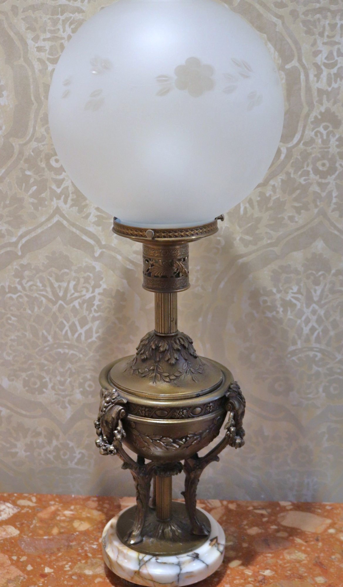 Set Of 2 Matching Victorian Style Banquet Table Lamps On Heavy Marble ...