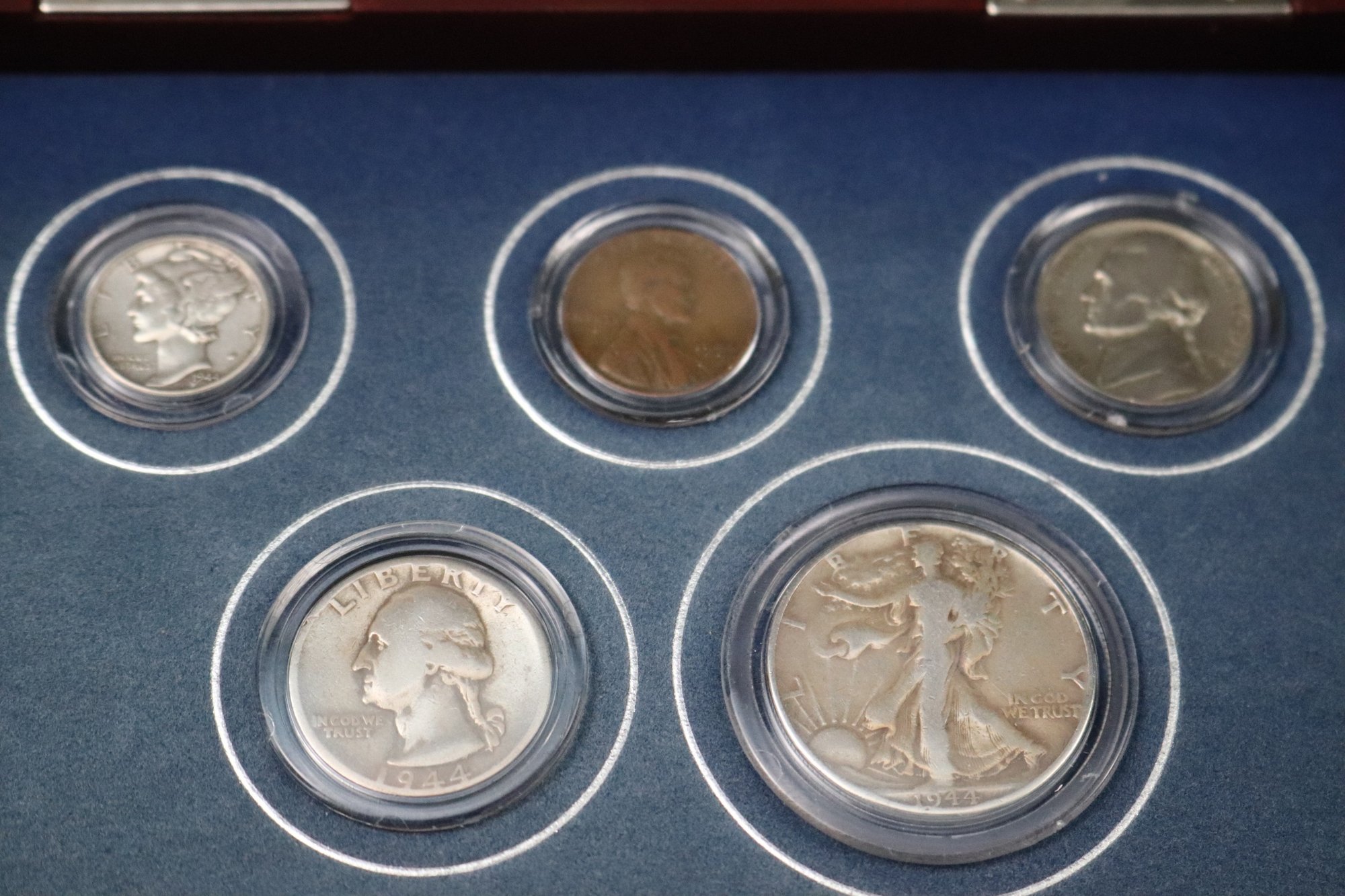 1944 5 Pc Coin Set In Wooden Storage Box. #62728 | Auctionninja.com