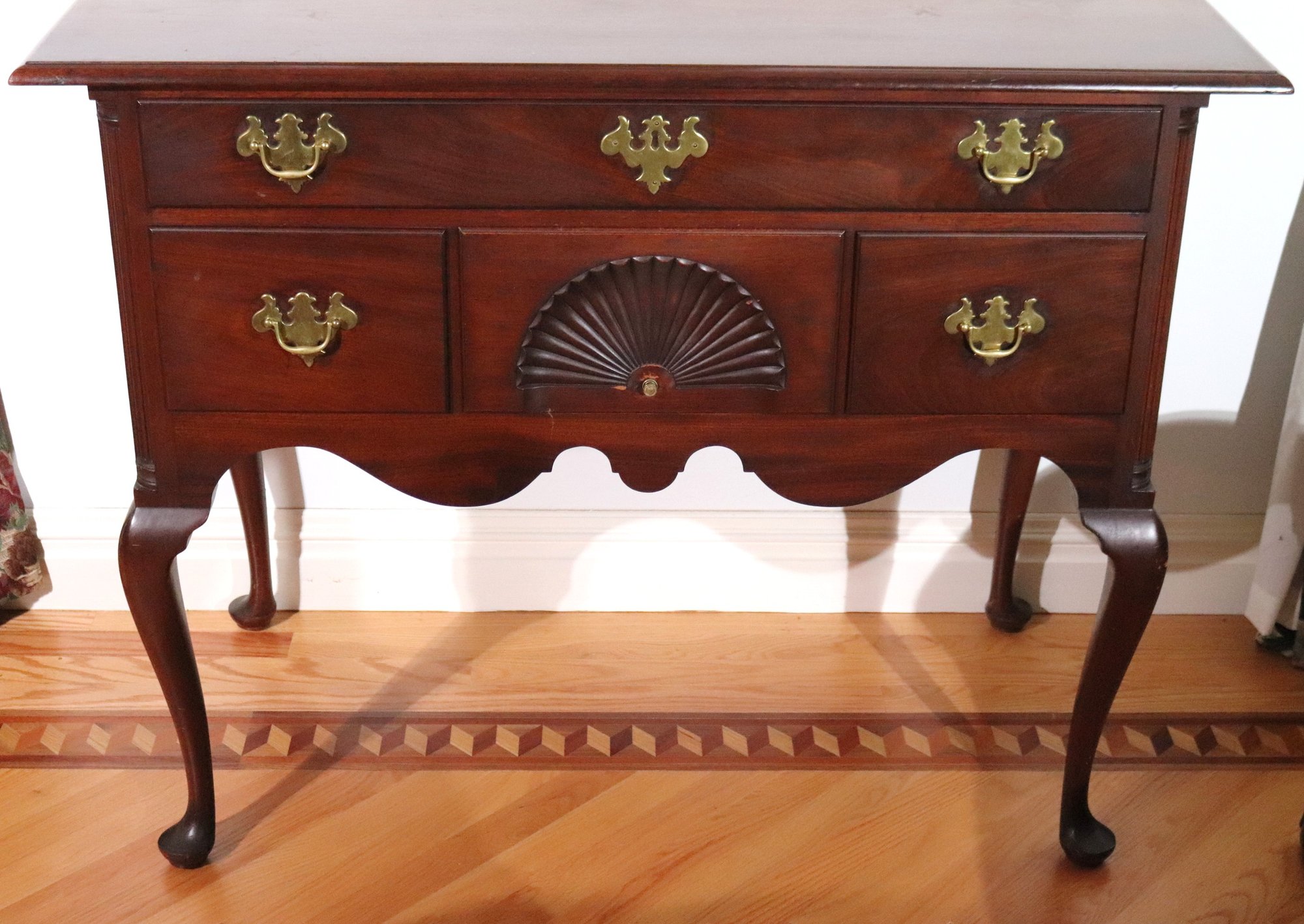 Nathan Margolis, Conn. Quality Handcrafted Mahogany Queen Anne Style ...