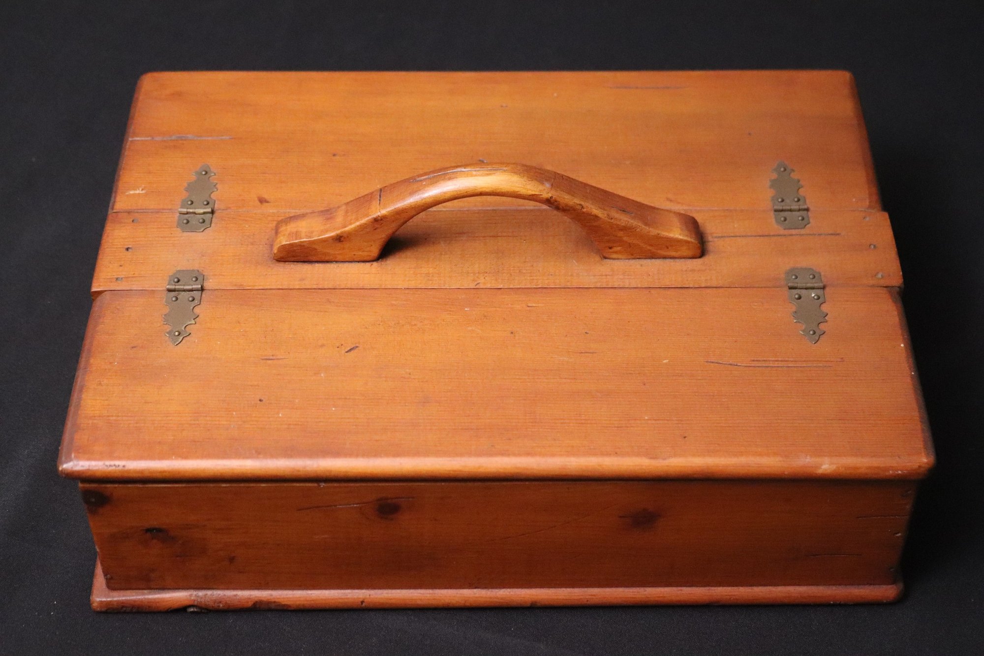 Antique Pine Portable Sewing Box/Caddy And Crabtree & Evelyn Decorative ...