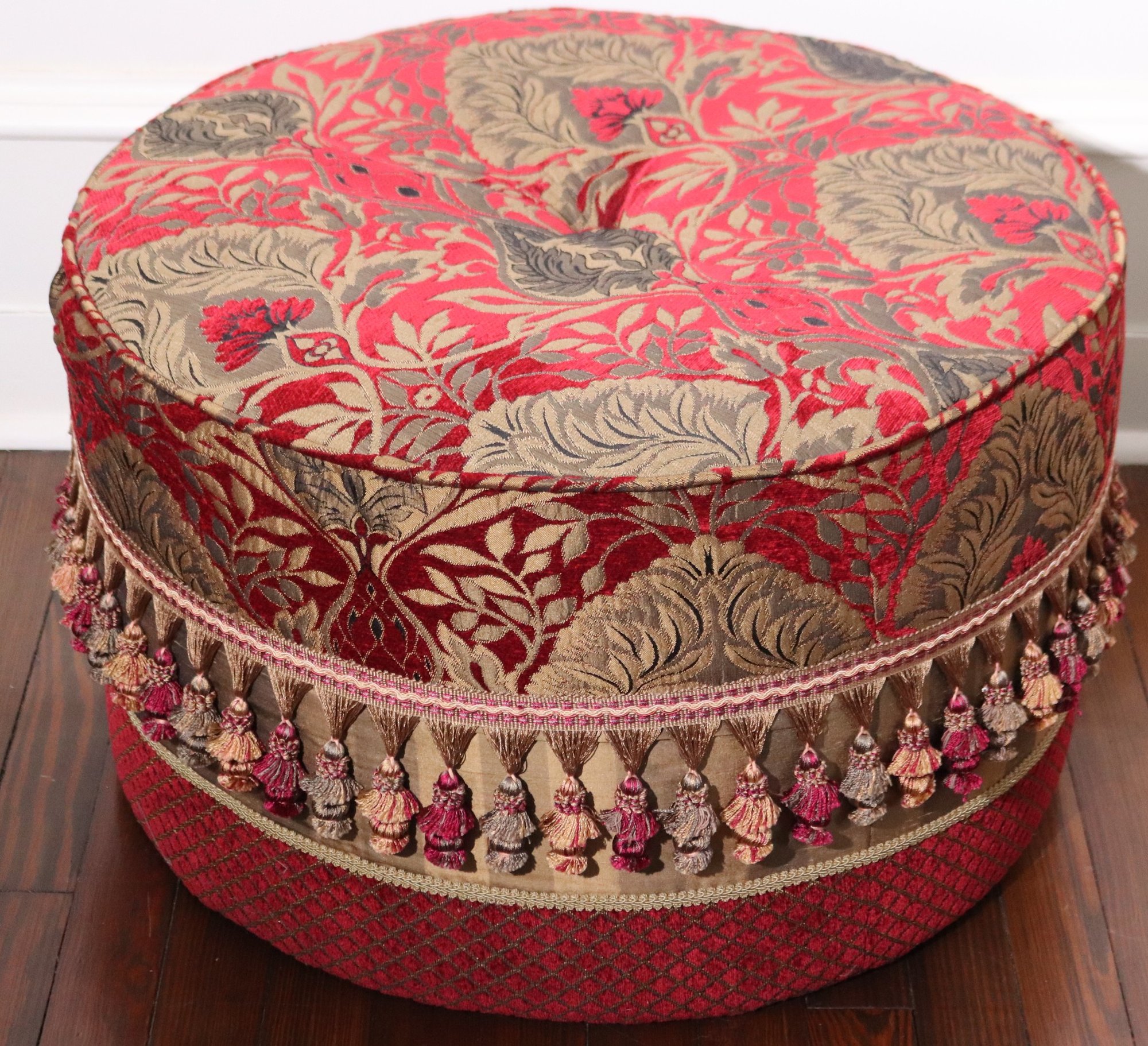 Bombay Ottoman Burgundy/ Red Tone With Gold Leaf Fabric And Tassel ...