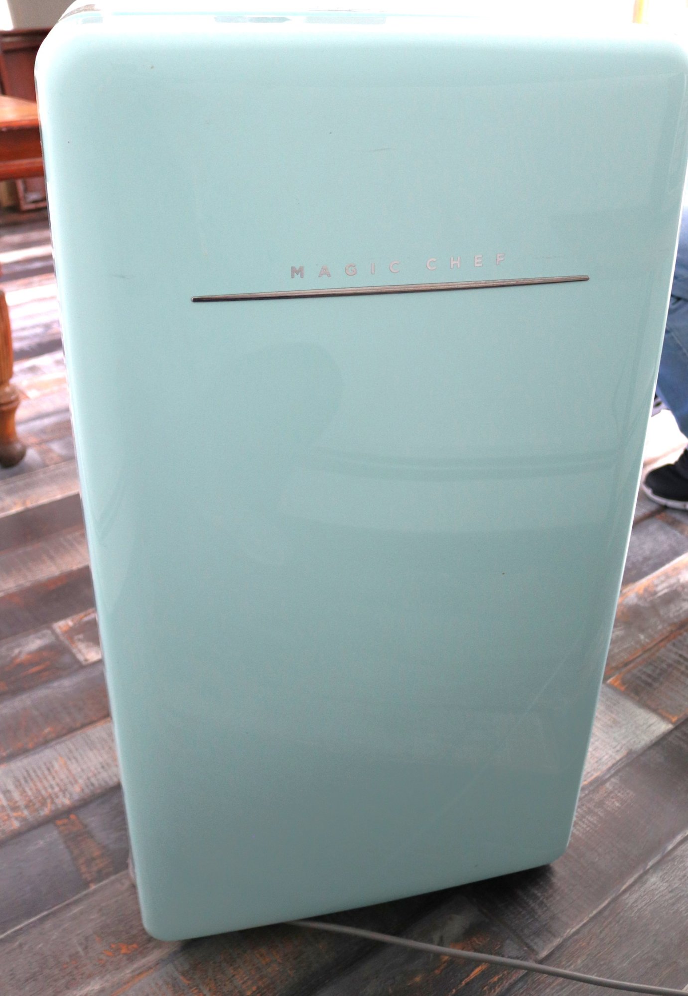 Magic Chef Mini Refrigerator In A Tiffany Blue Toned Hmcr440me Great ...
