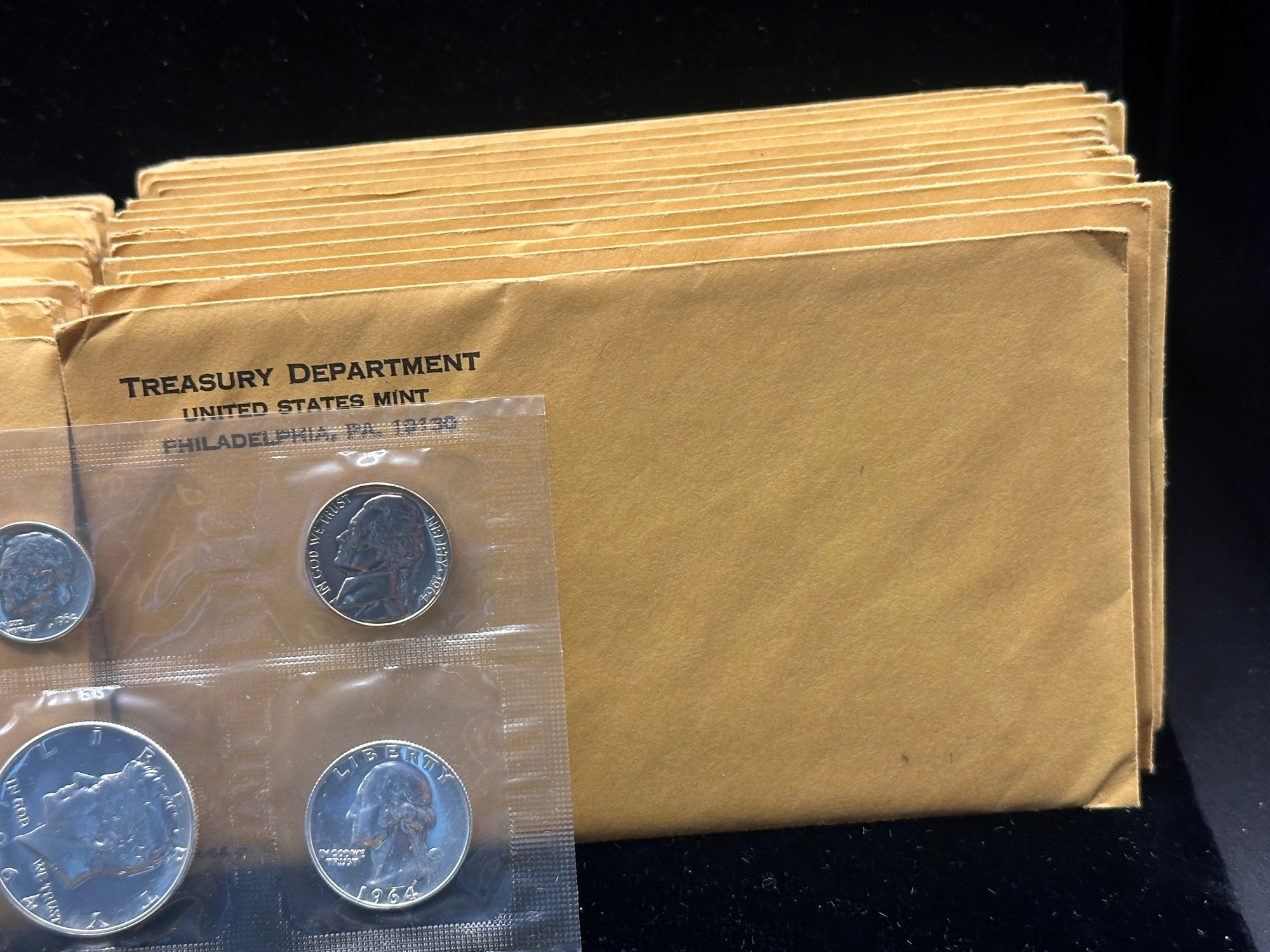 25 Sets Of 1964 US Proof Coins- Philadelphia Mint #70979 | Auctionninja.com