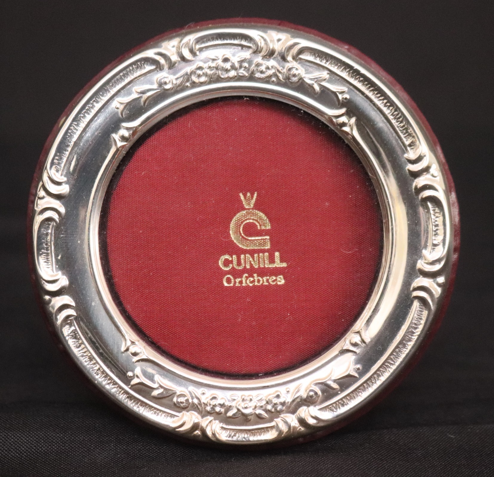 Cunill Orfebres Vintage Round Sterling Silver Picture Frame #72089 ...