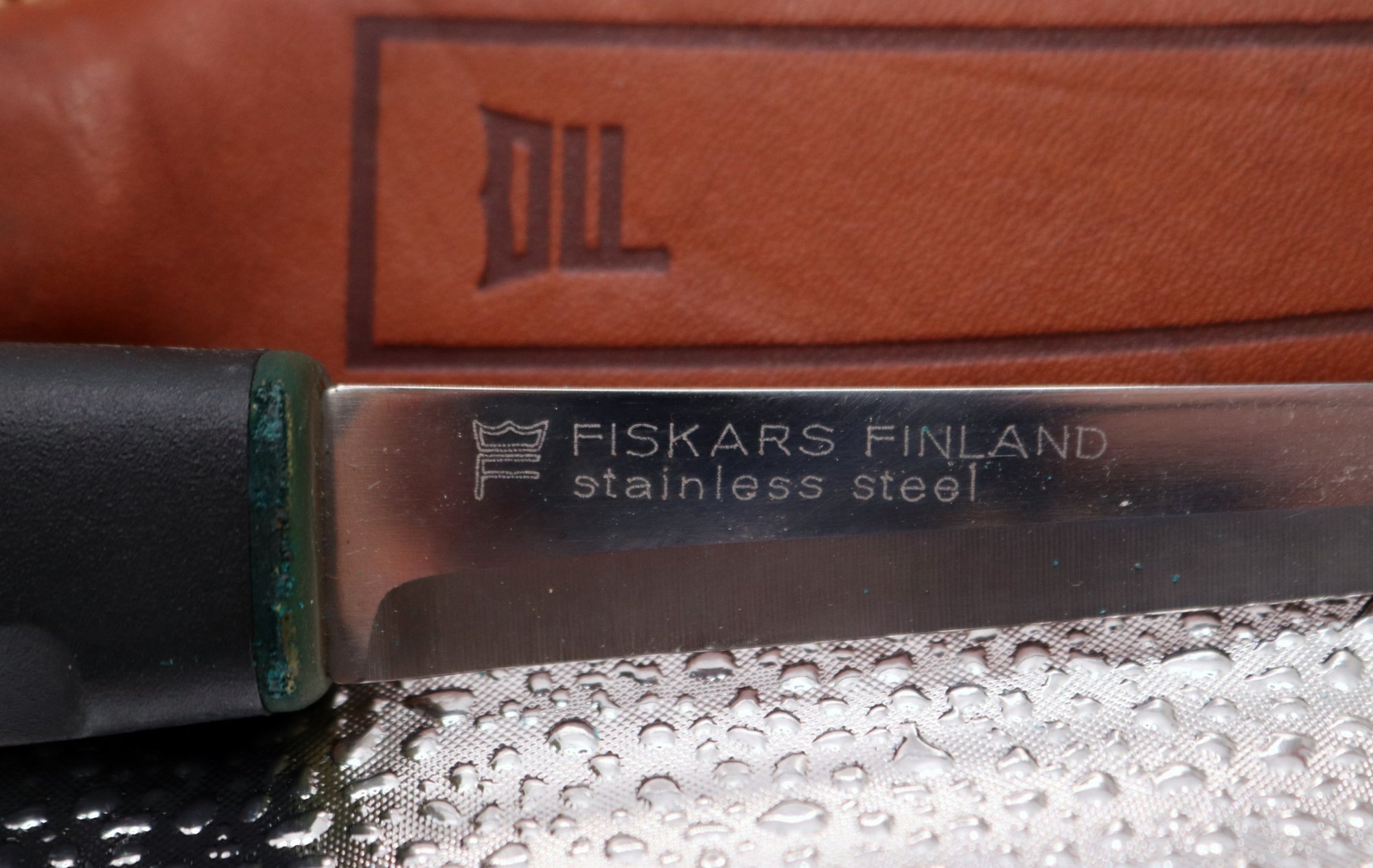 Fiskars Finland Stainless Steel Filet Knife #59438 | Auctionninja.com