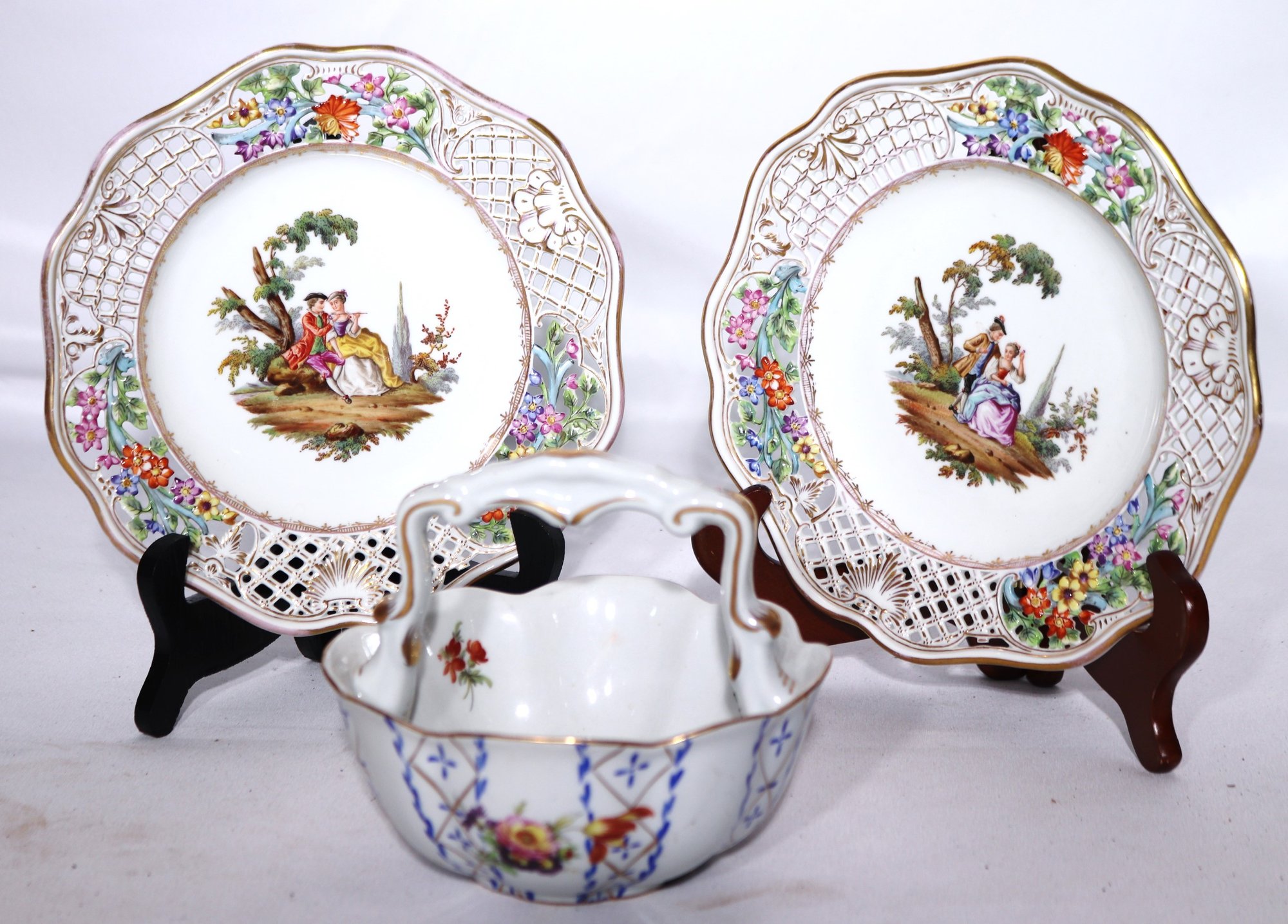 Two Porcelain Transfer Ware Plates With Pierced Borders And Eliass Hand ...