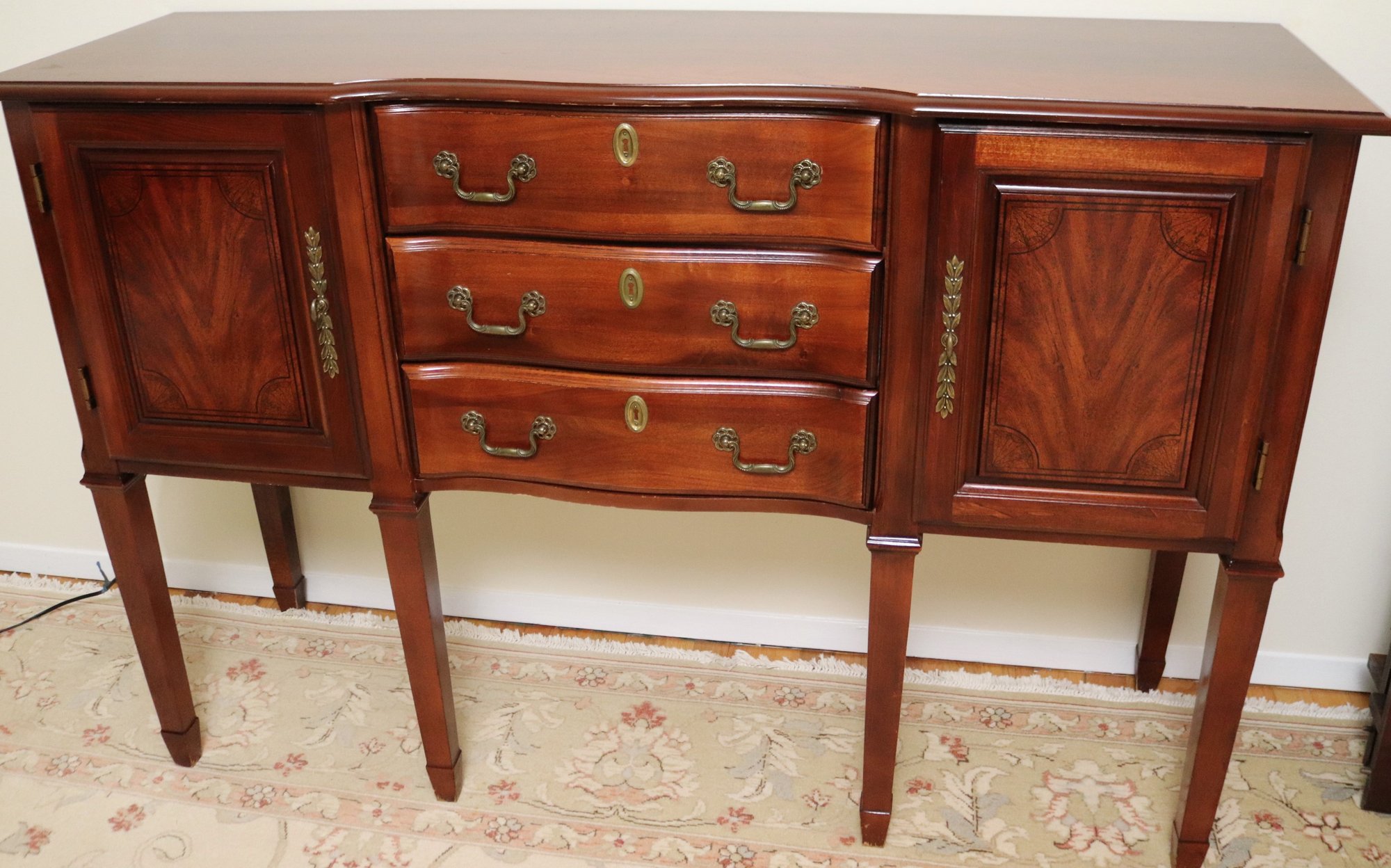 Traditional Vintage Cherry Wood 2- Door Buffet/ Sideboard With Ornate ...