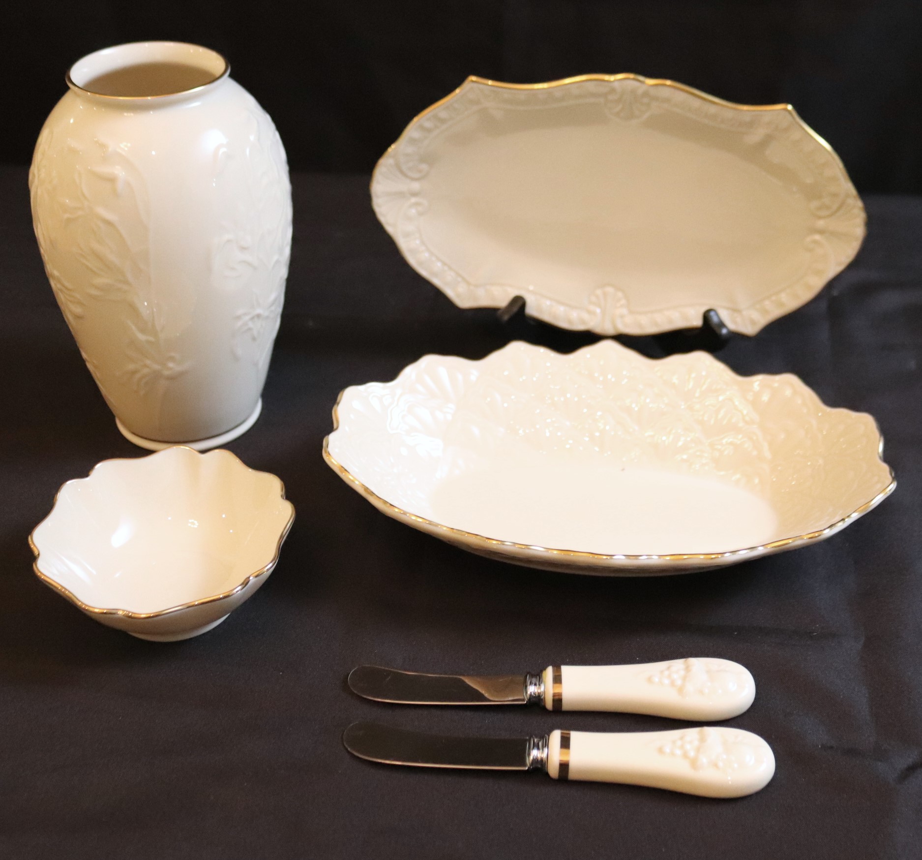 Vintage Lenox Masterpiece Vase And Serving Pieces #51716 | Auctionninja.com