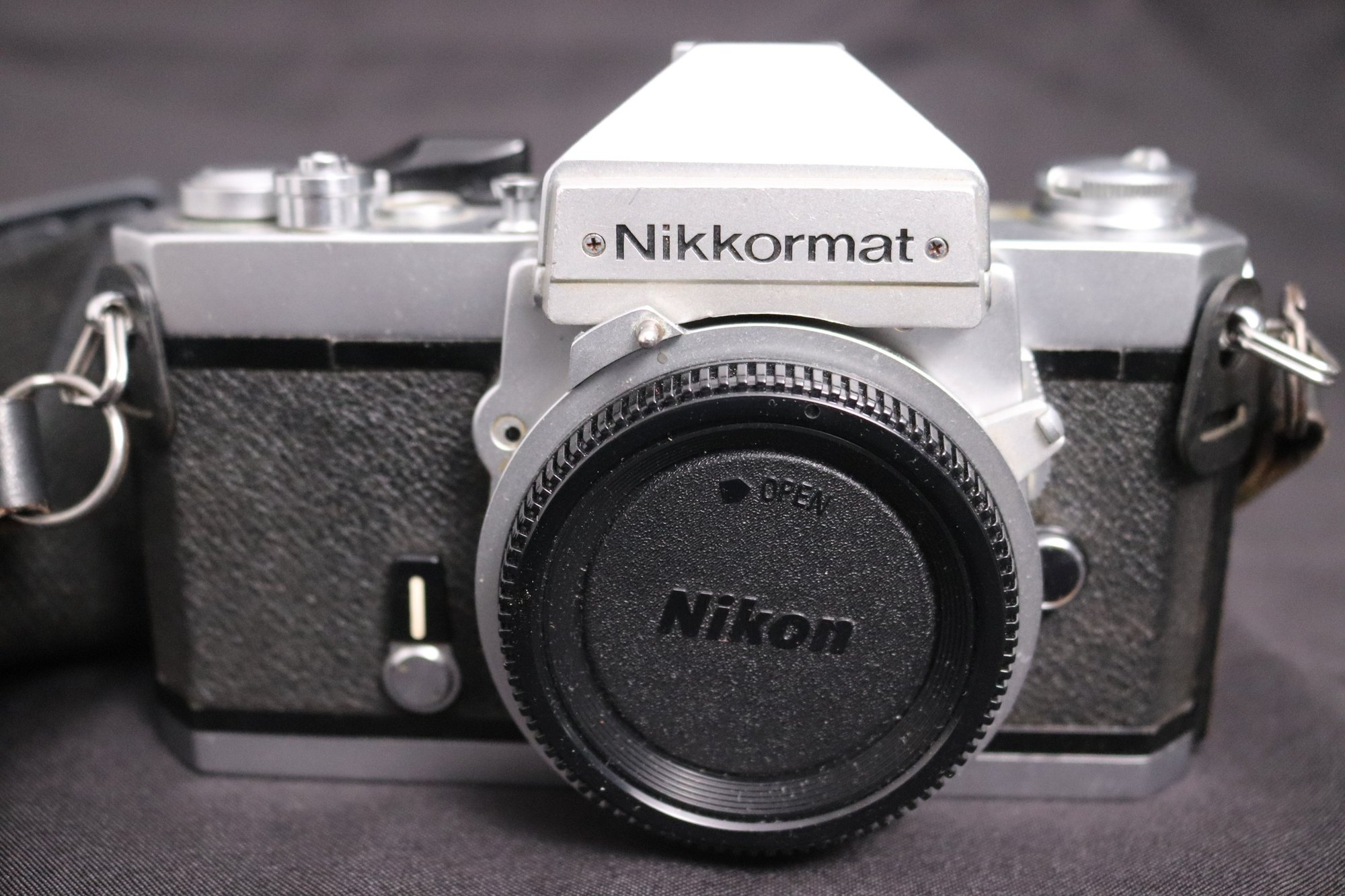 3 Vintage Nikon Cameras #62166 | Auctionninja.com