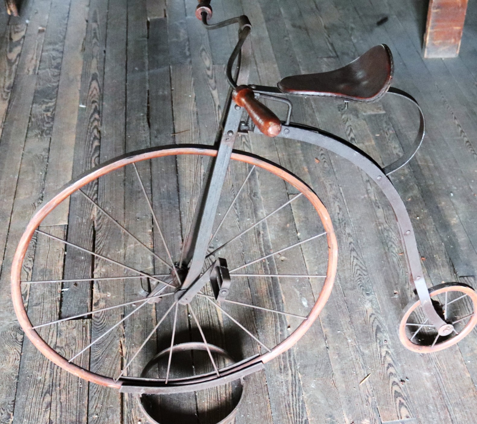 Antique High Wheel Bicycle #62208 | Auctionninja.com