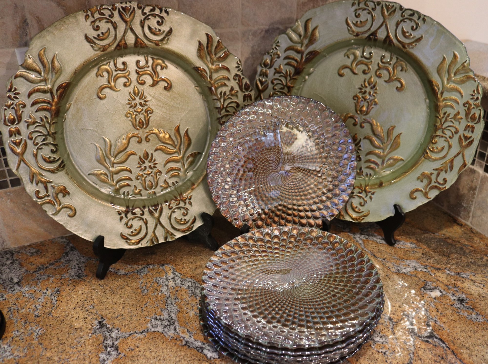 Set Of Stylish Lunch Plates #51831 | Auctionninja.com
