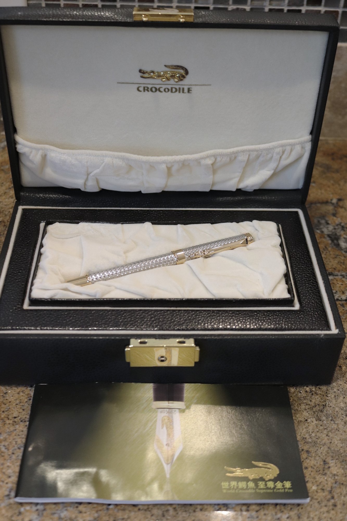 World Crocodile Supreme Gold Pen, 22K Gold Pen With Case #51853 ...