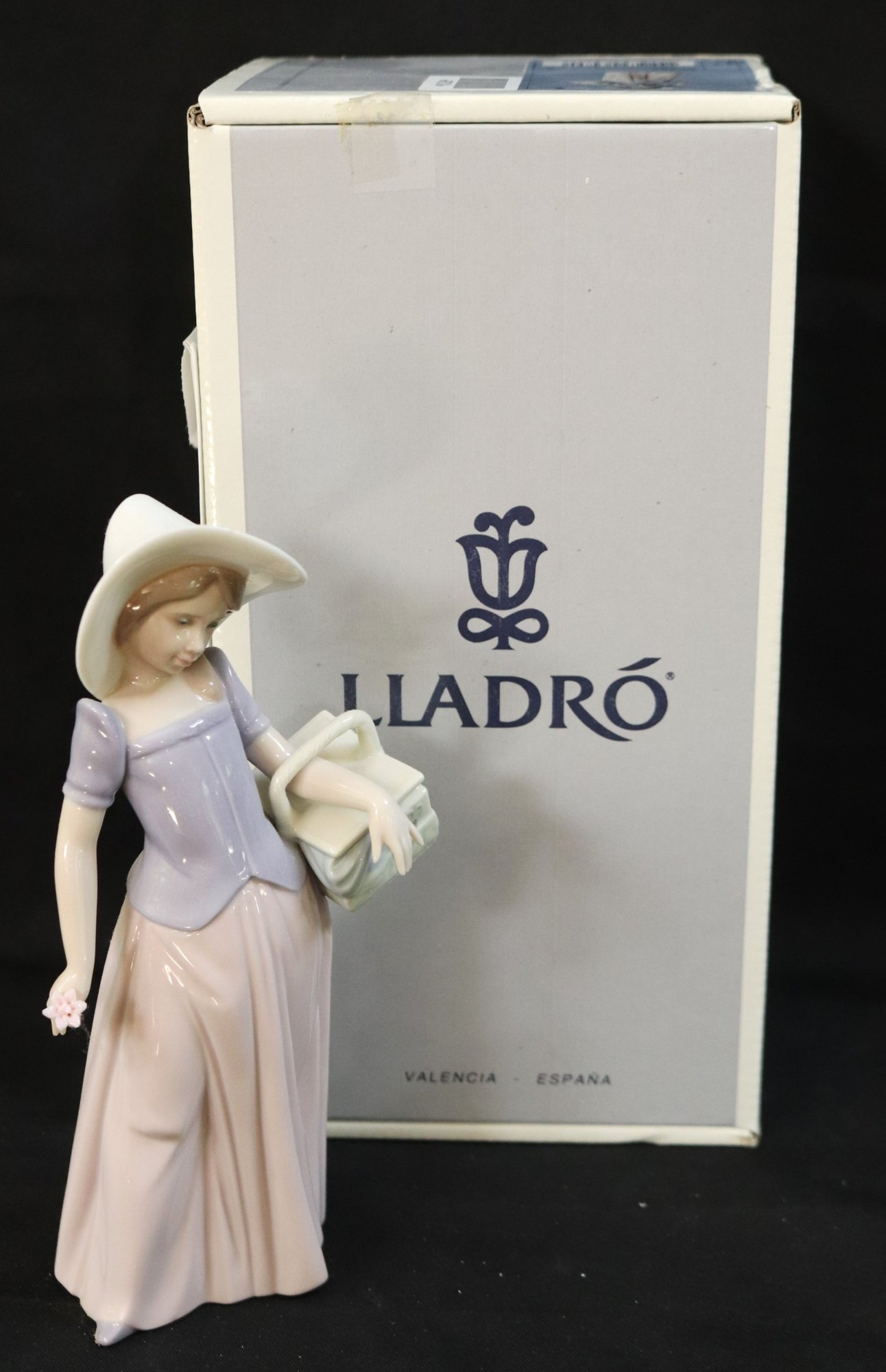 Tailor Made 06489 Lladro Porcelain Figure With Original Box #50818 ...