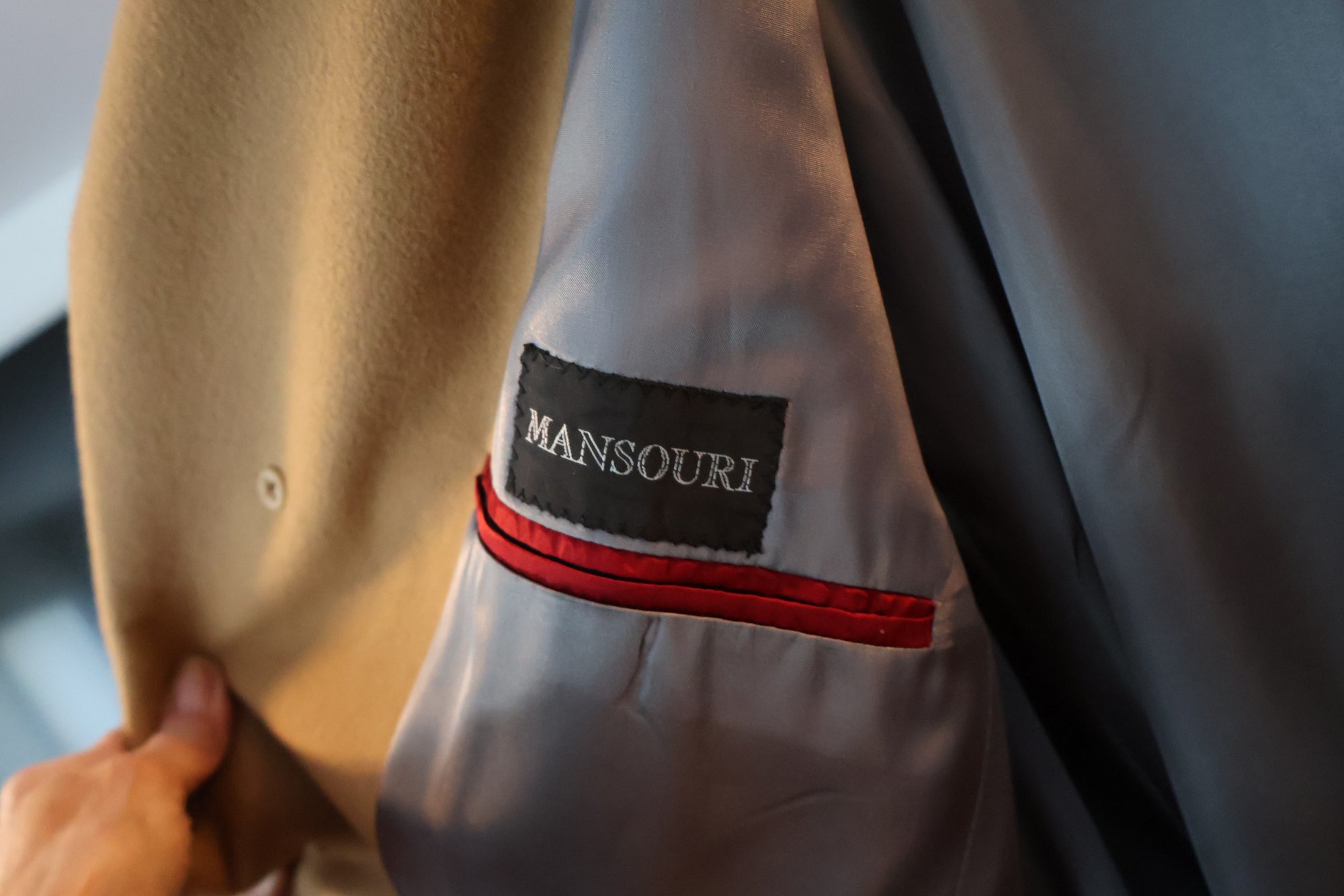 Mansouri Mens Wool Overcoat In Camel, Size 46R #70462 | Auctionninja.com