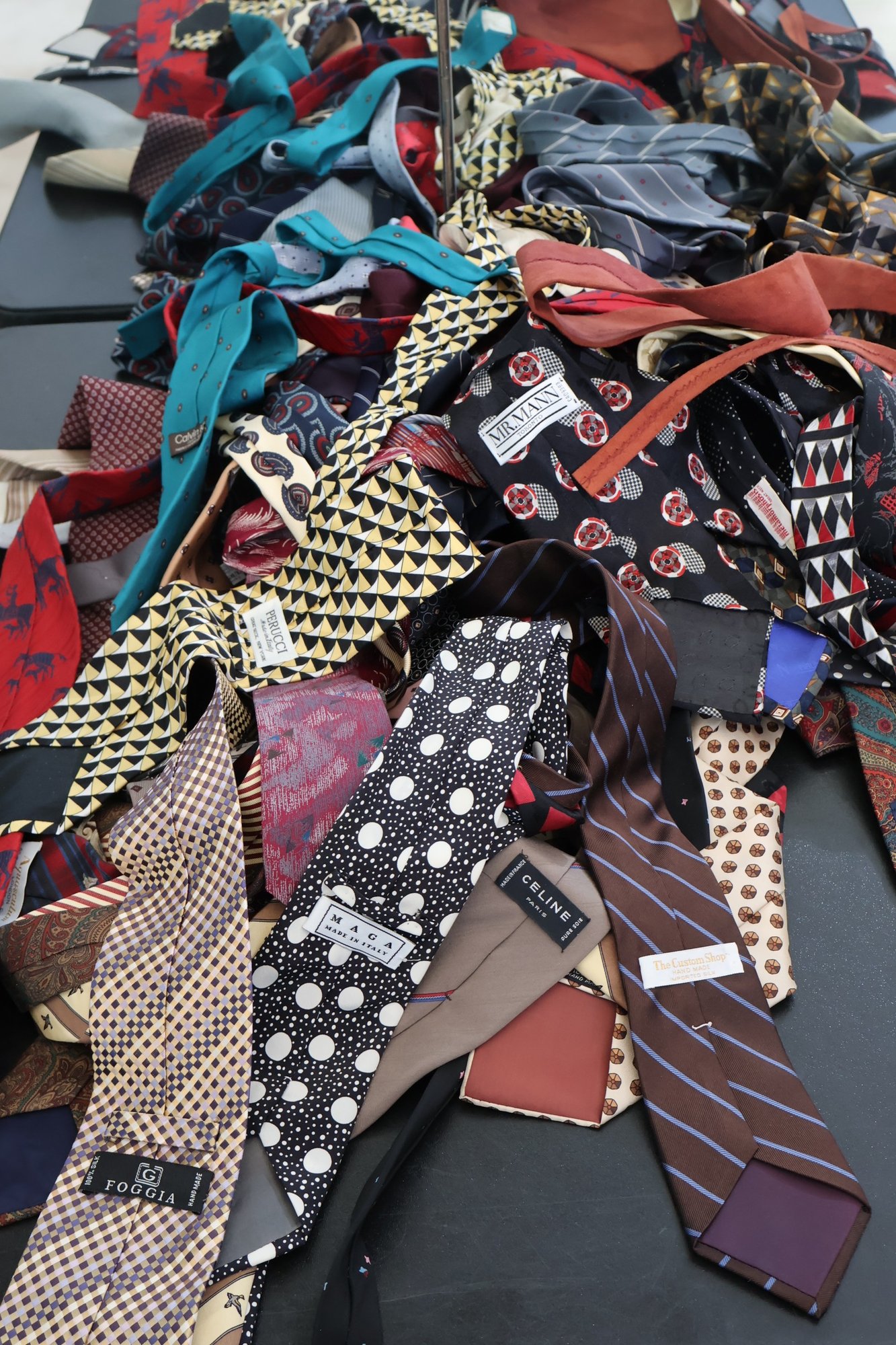 Large Collection Of Men's Designer Silk Ties #62285 | Auctionninja.com