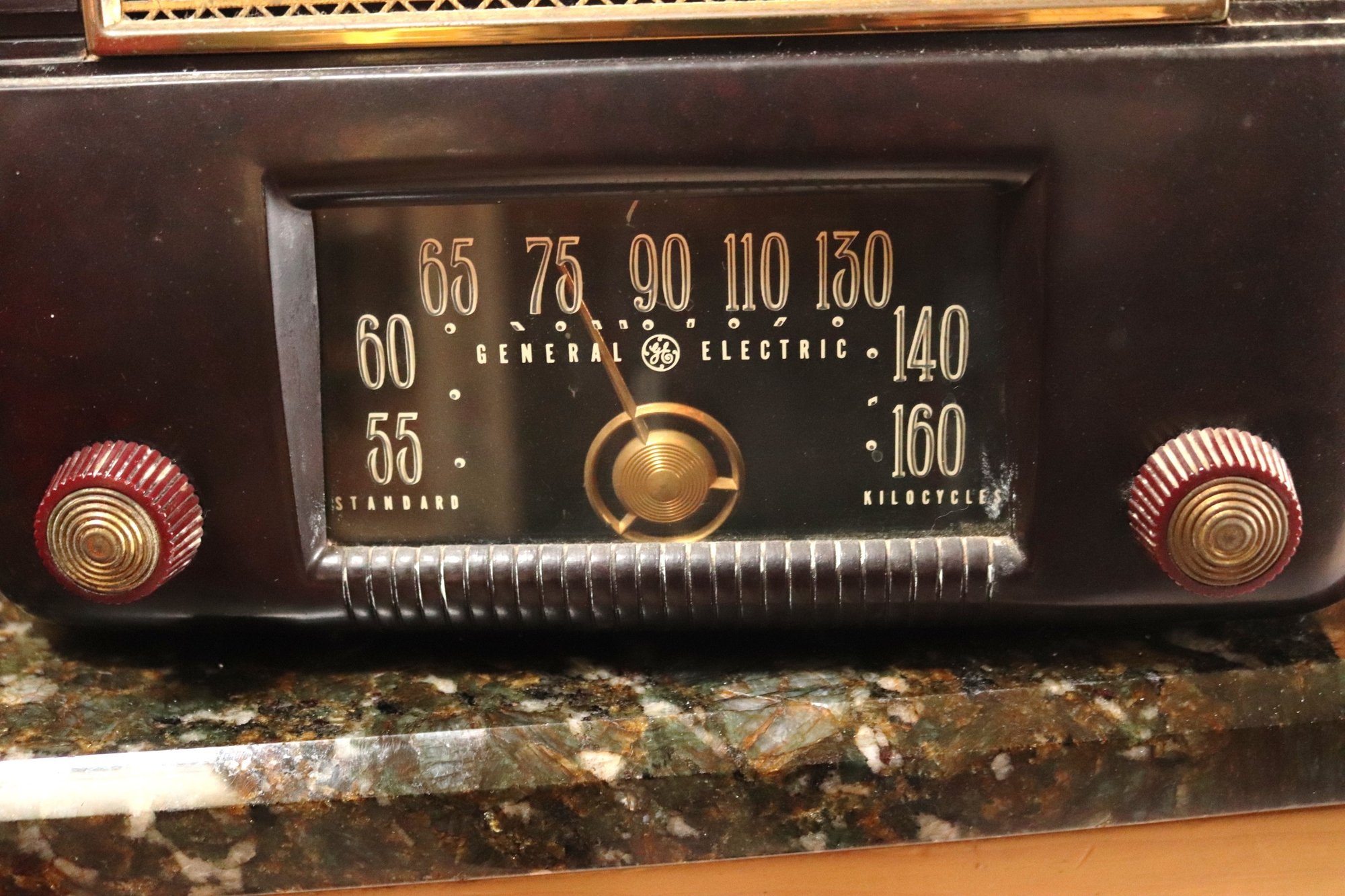 Vintage Tube Radio By General Electric, Model 202 From The 1940s ...