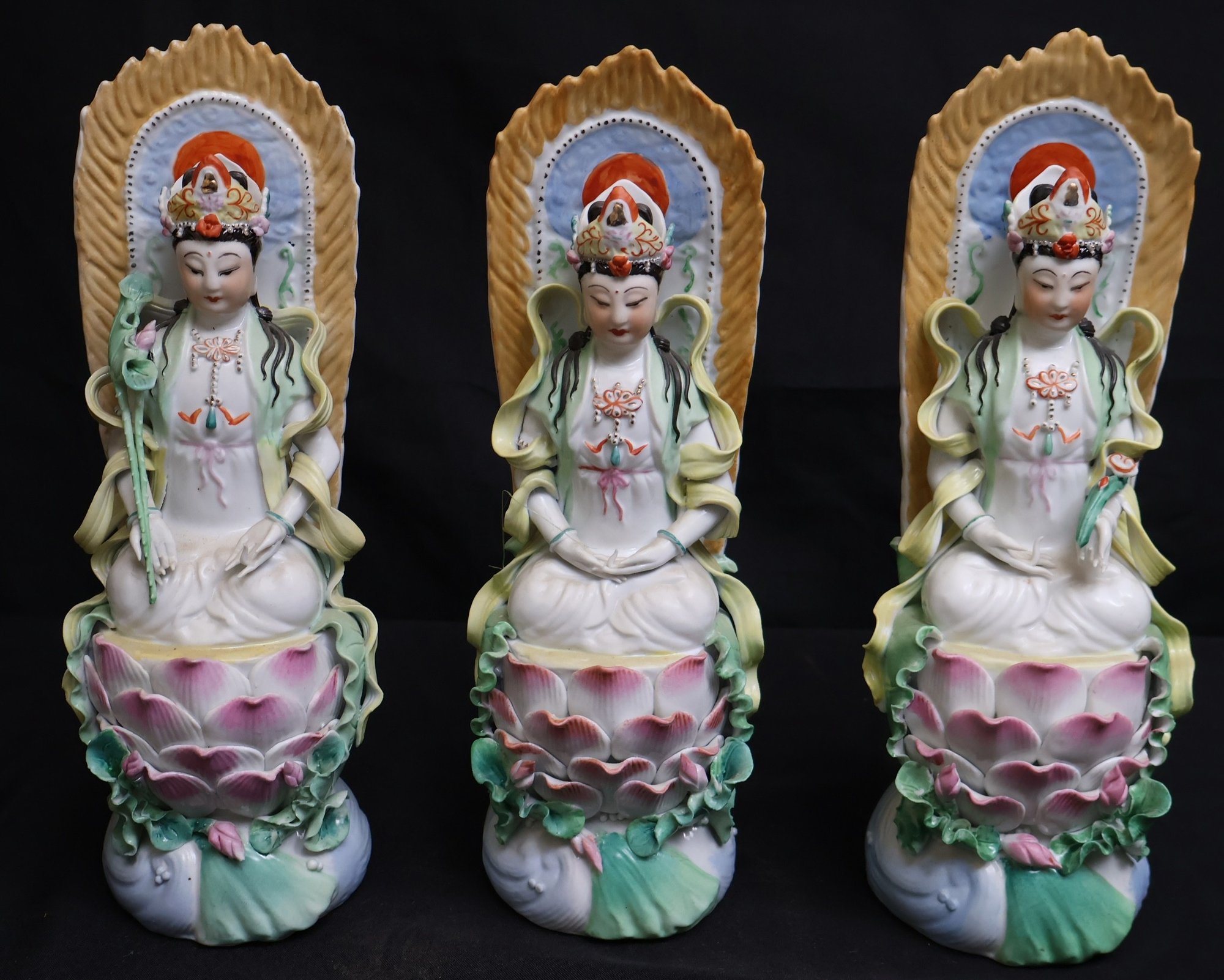 3 Porcelain Kuan Yin Chinese Goddess Sitting On Lotus Flower Figurines ...