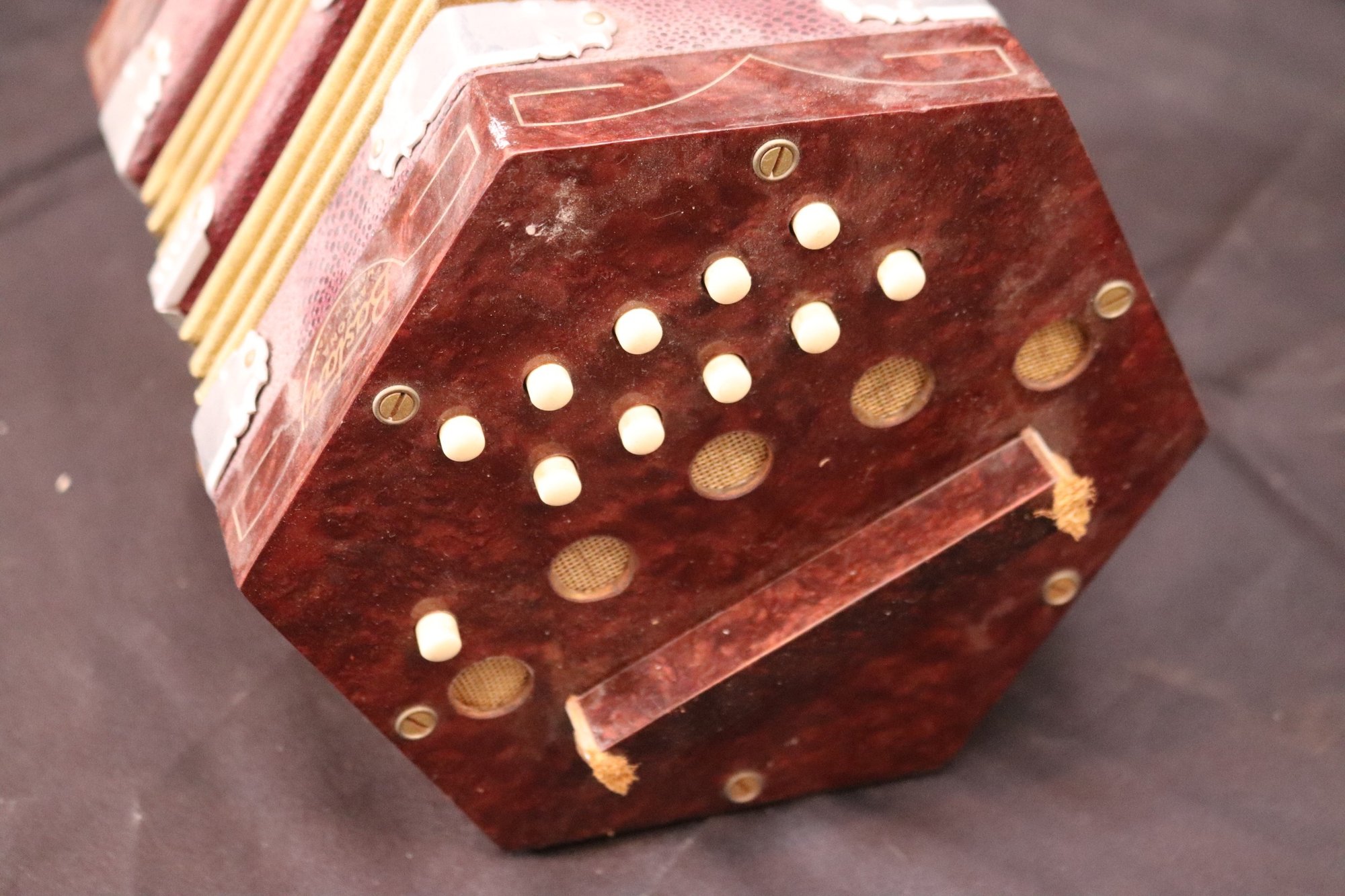 Bastari Made In Italy Instrument #60150 | Auctionninja.com