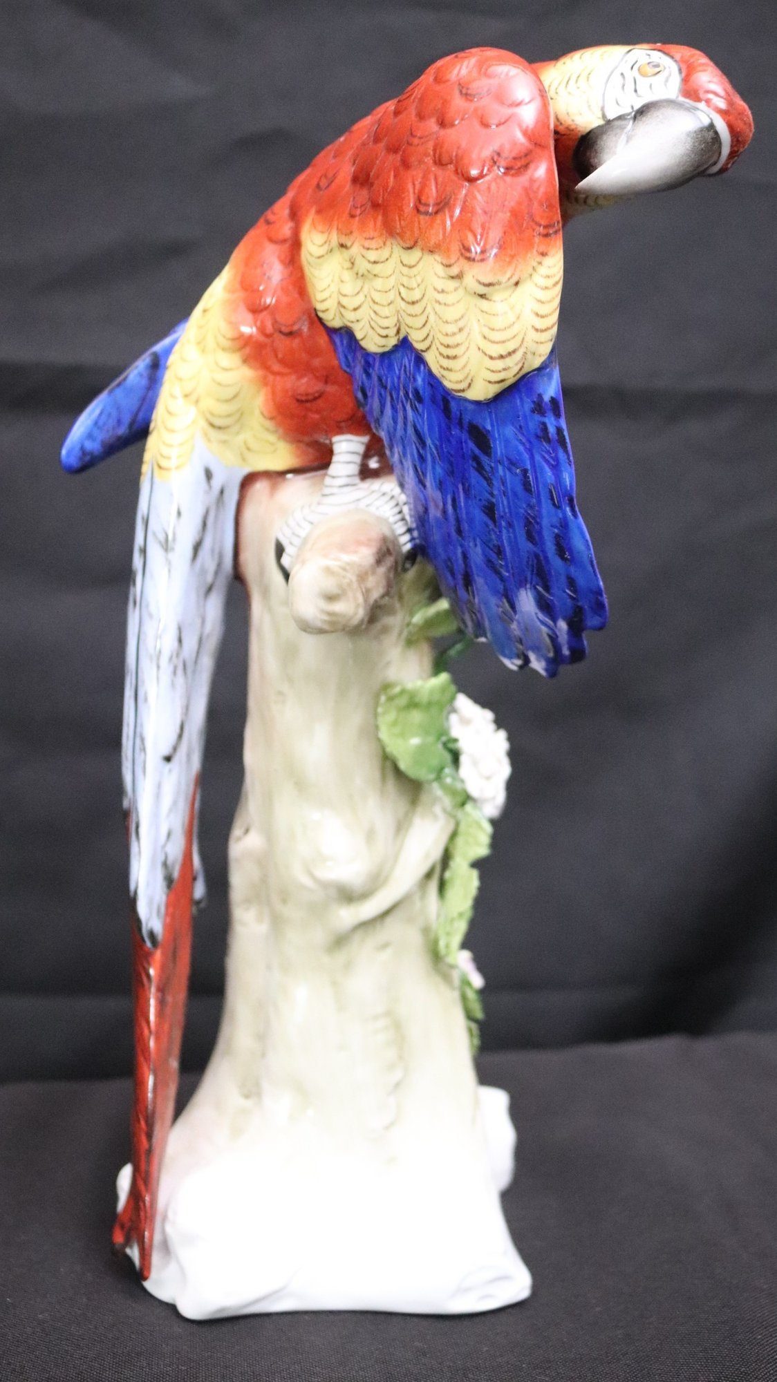 Sitzendorf Porcelain Parrot Figurine Perched On Tree Trunk. #69280 ...