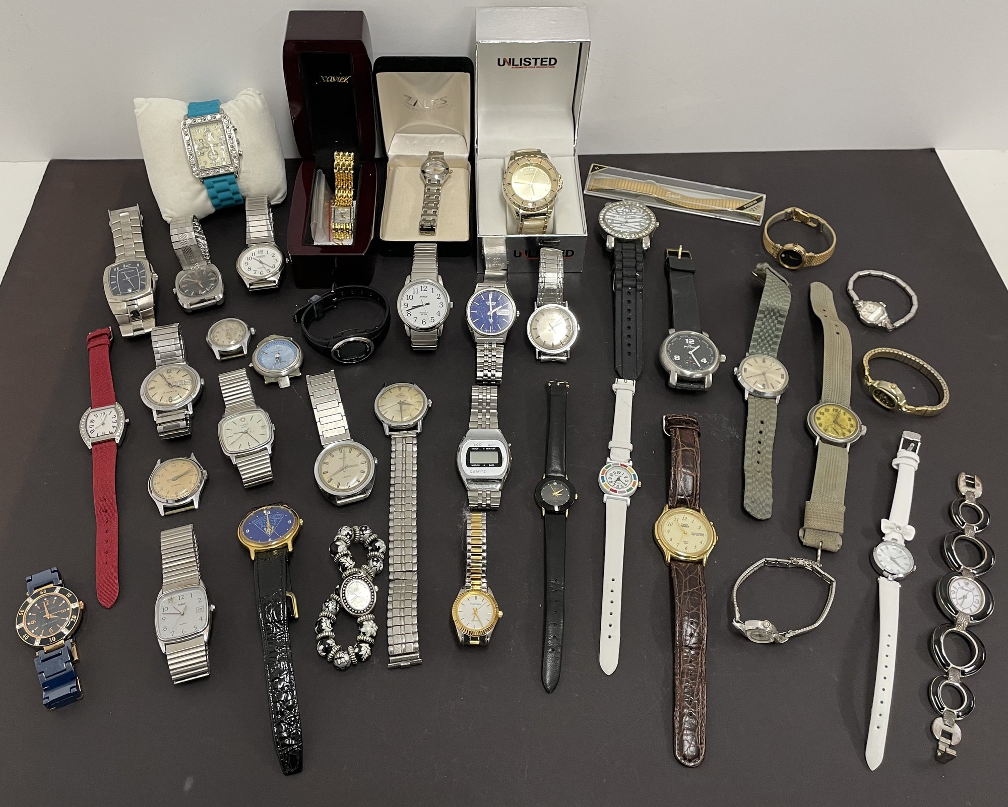 Collection Of Assorted Wrist Watches #24809 | Auctionninja.com