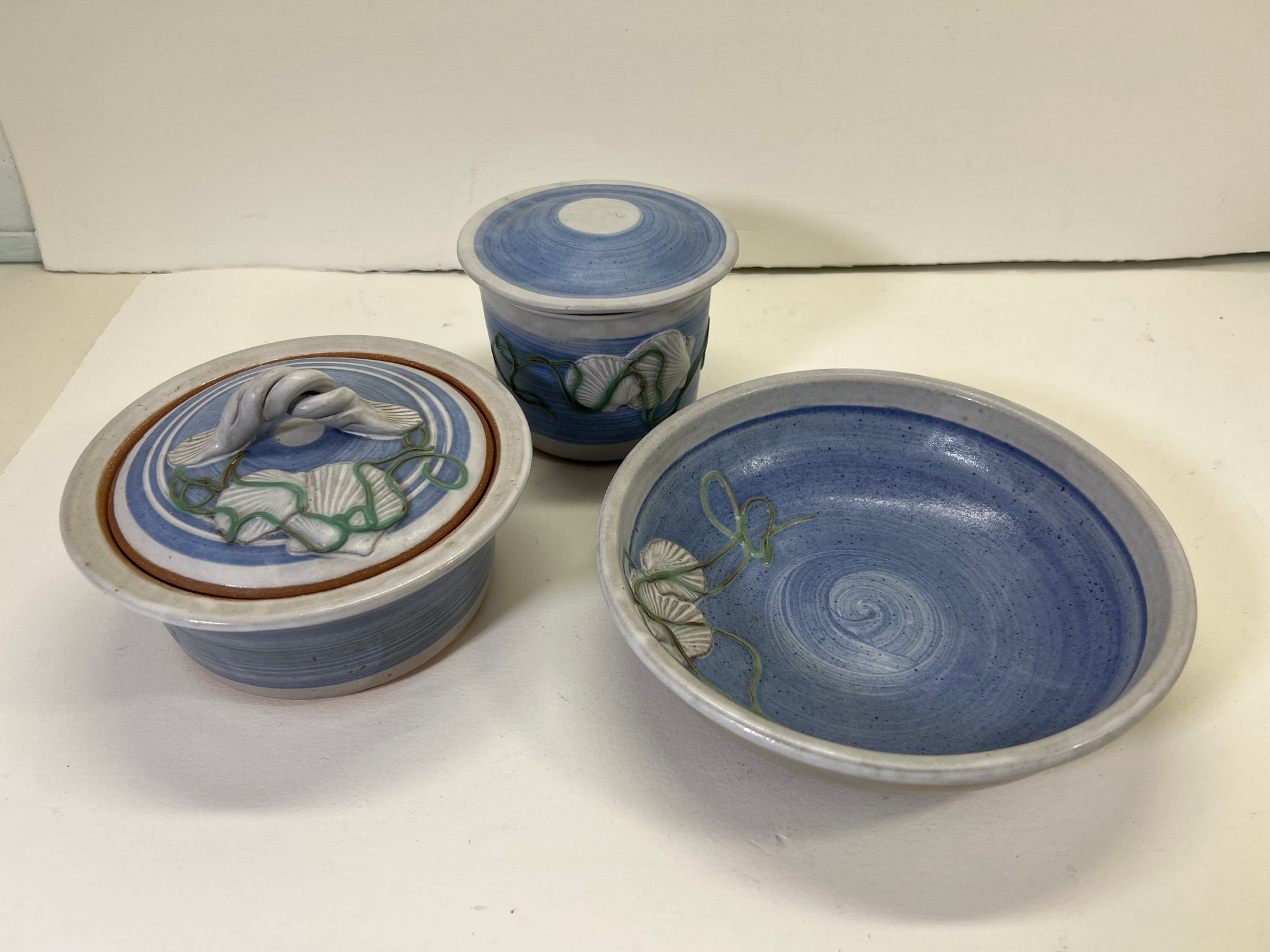 (3) Mikael Carstanjen Pottery Pieces Cape Cod Retired #5849 ...