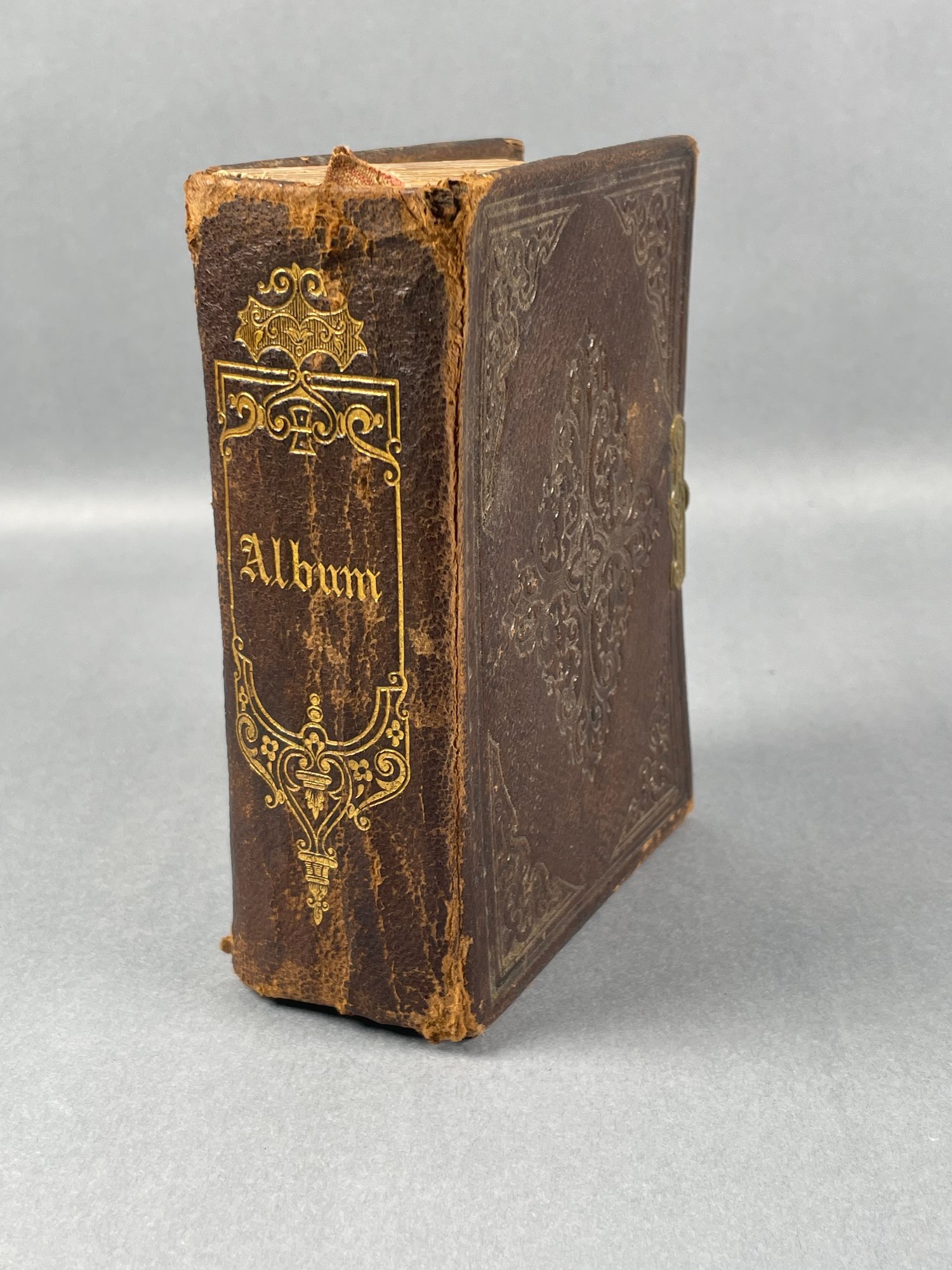 Antique Photo Album With Latch Closure #62696 | Auctionninja.com
