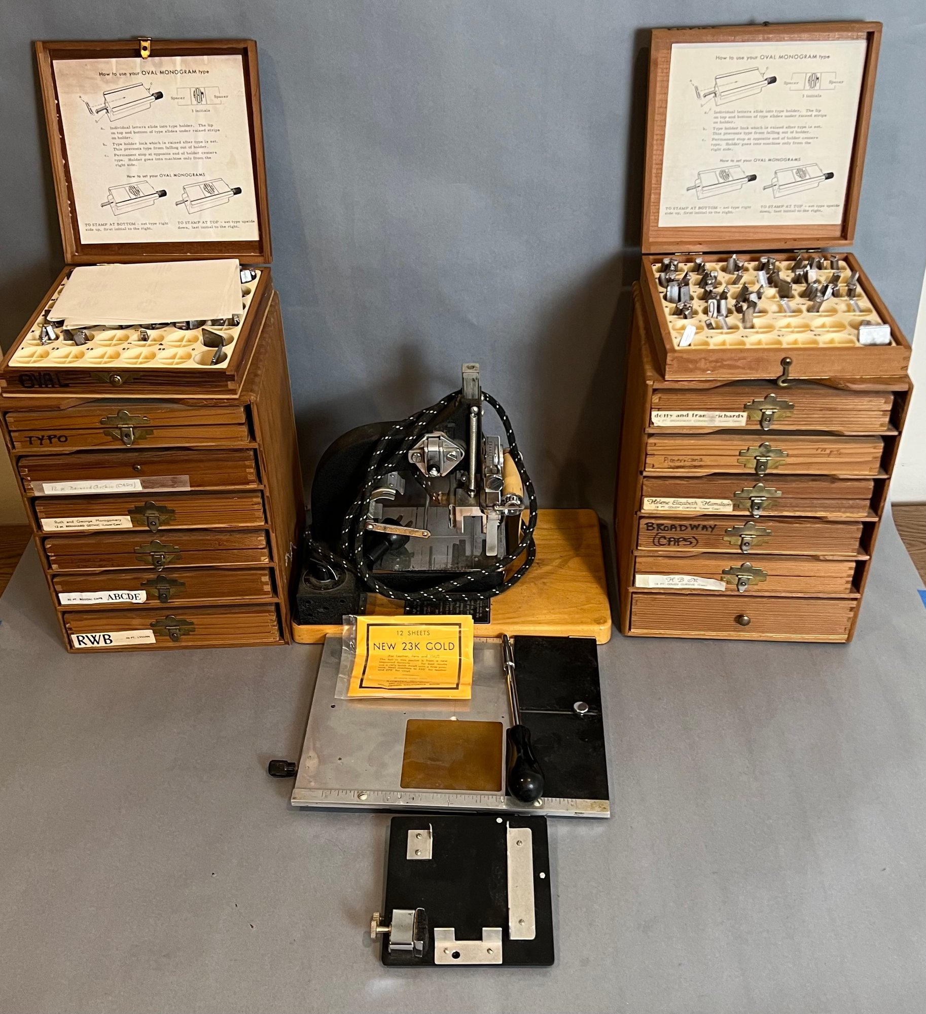 Kingsley Hot Foil Stamp Machine & Large Lot Of Lettering #59526 ...