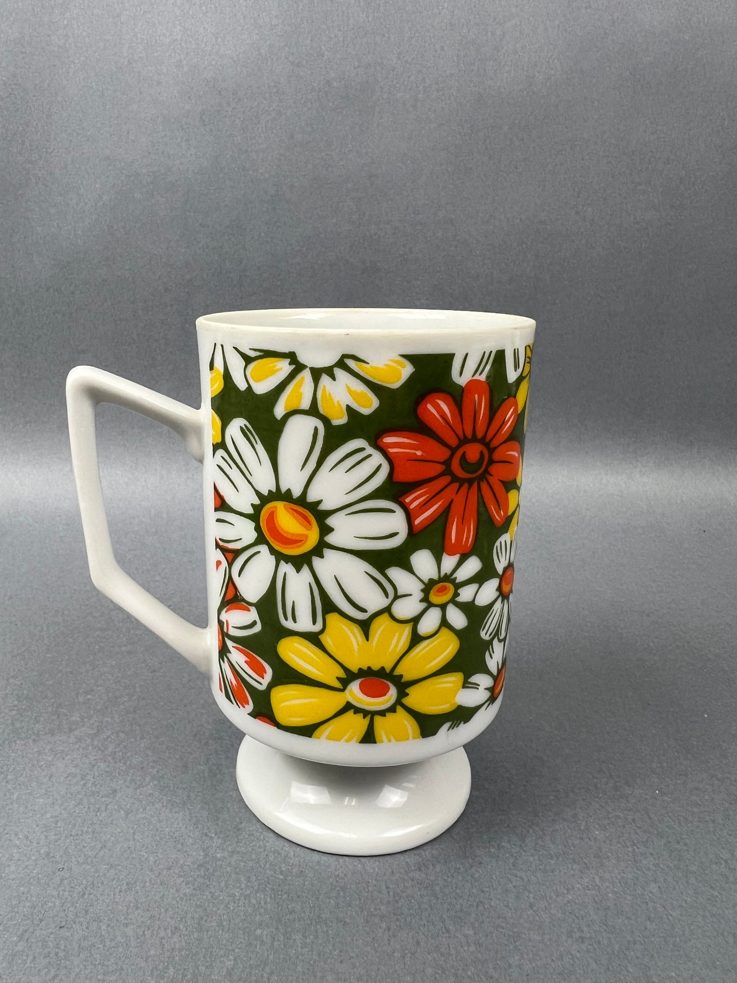 Vintage Late 60s Early 70s Coffee Cup. #52332 | Auctionninja.com