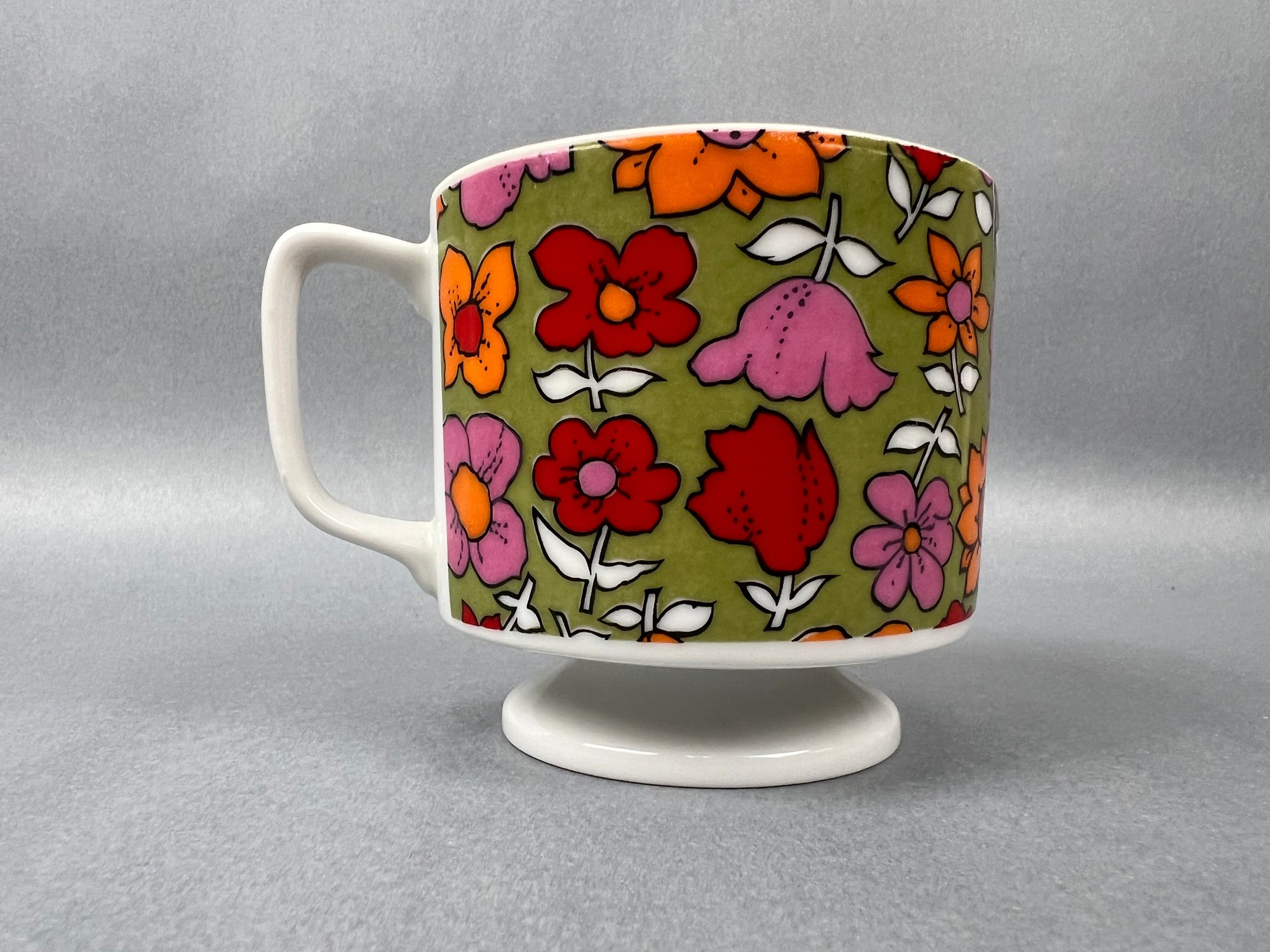 Vintage Late 60s Early 70s Coffee Cup. #52339 | Auctionninja.com