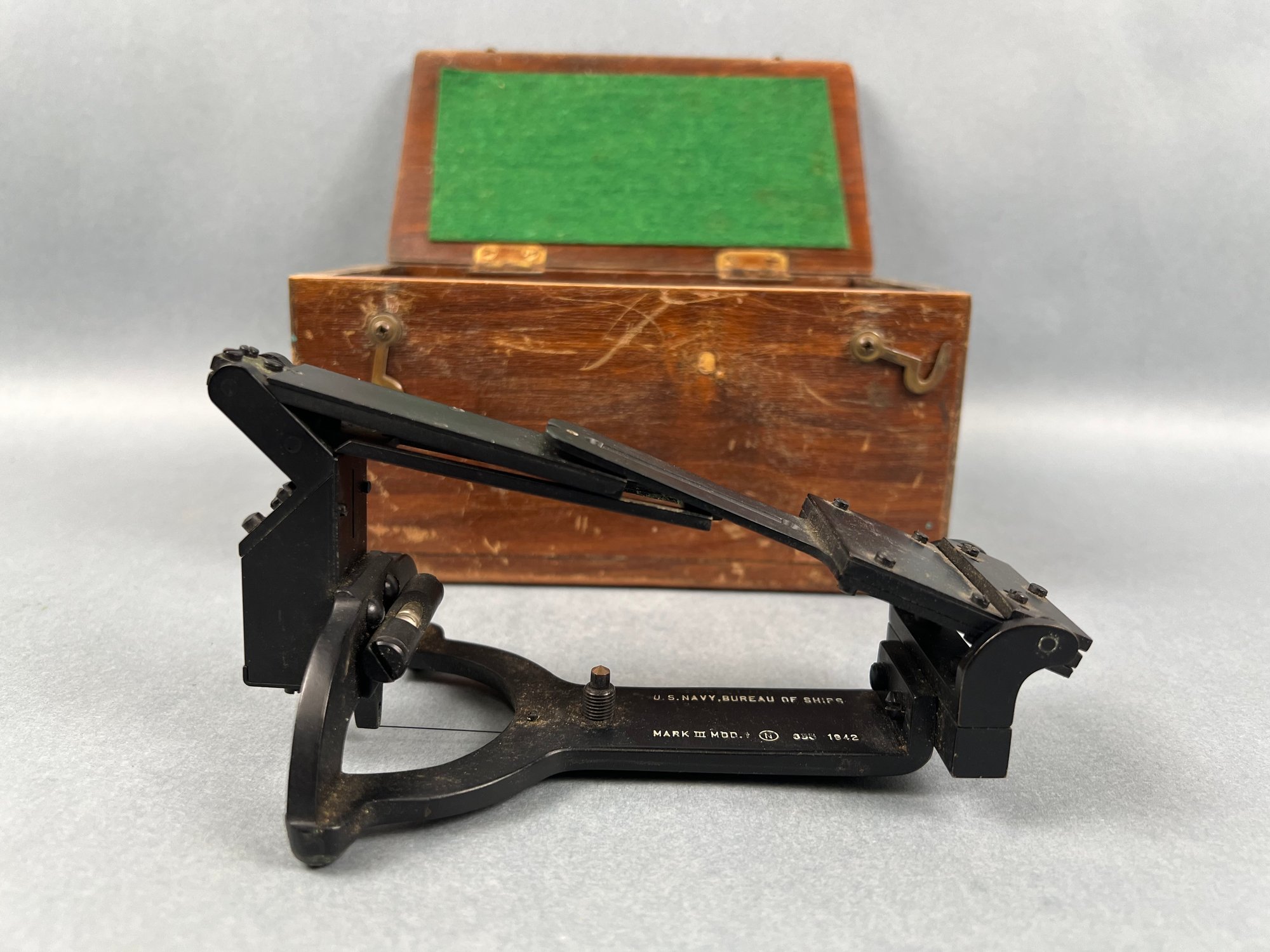 Vintage U S Navy Bureau Of Ships Azimuth Instrument #61088 ...