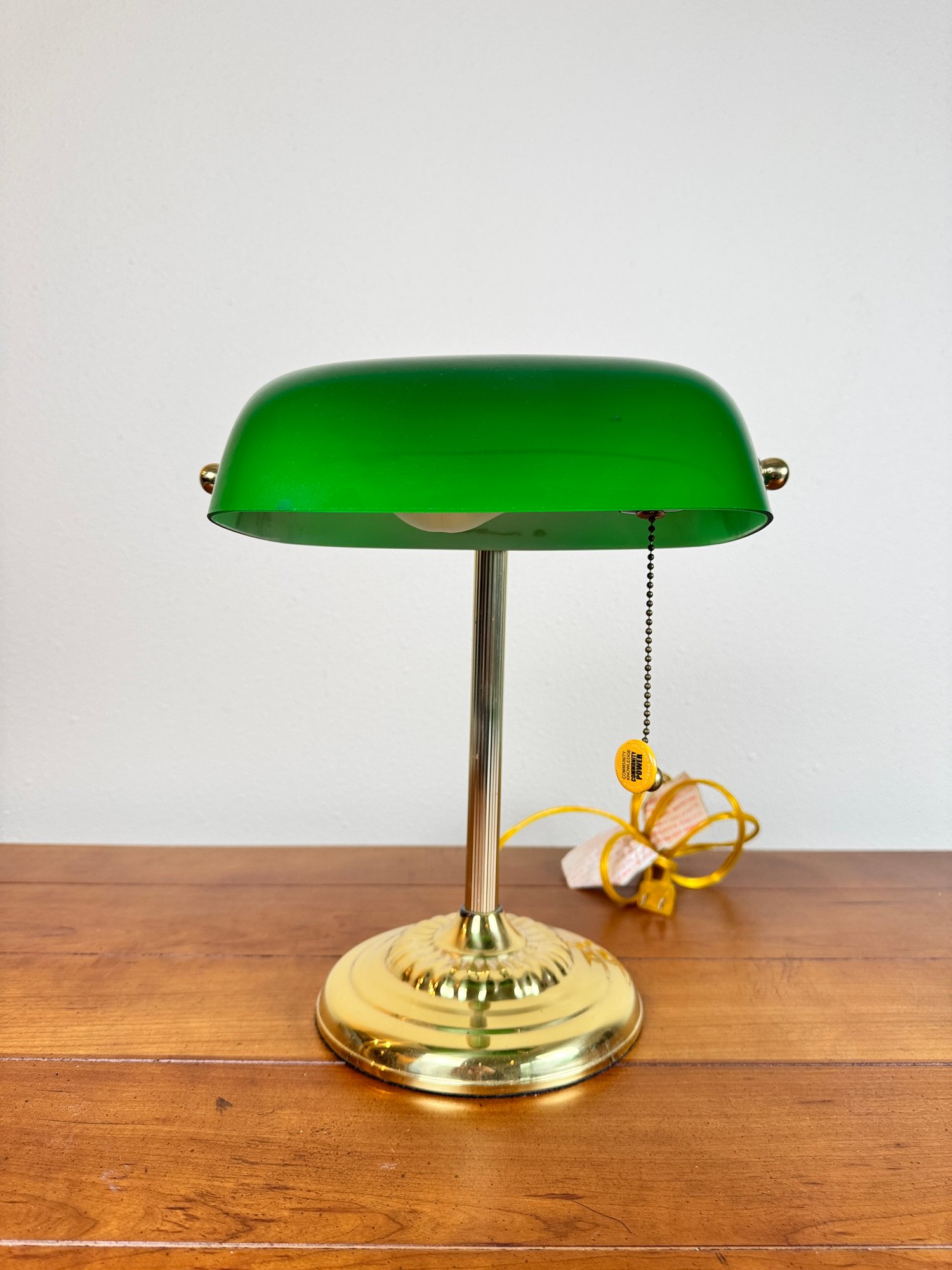 Green Glass Shade Bankers Table Lamp #61554 | Auctionninja.com